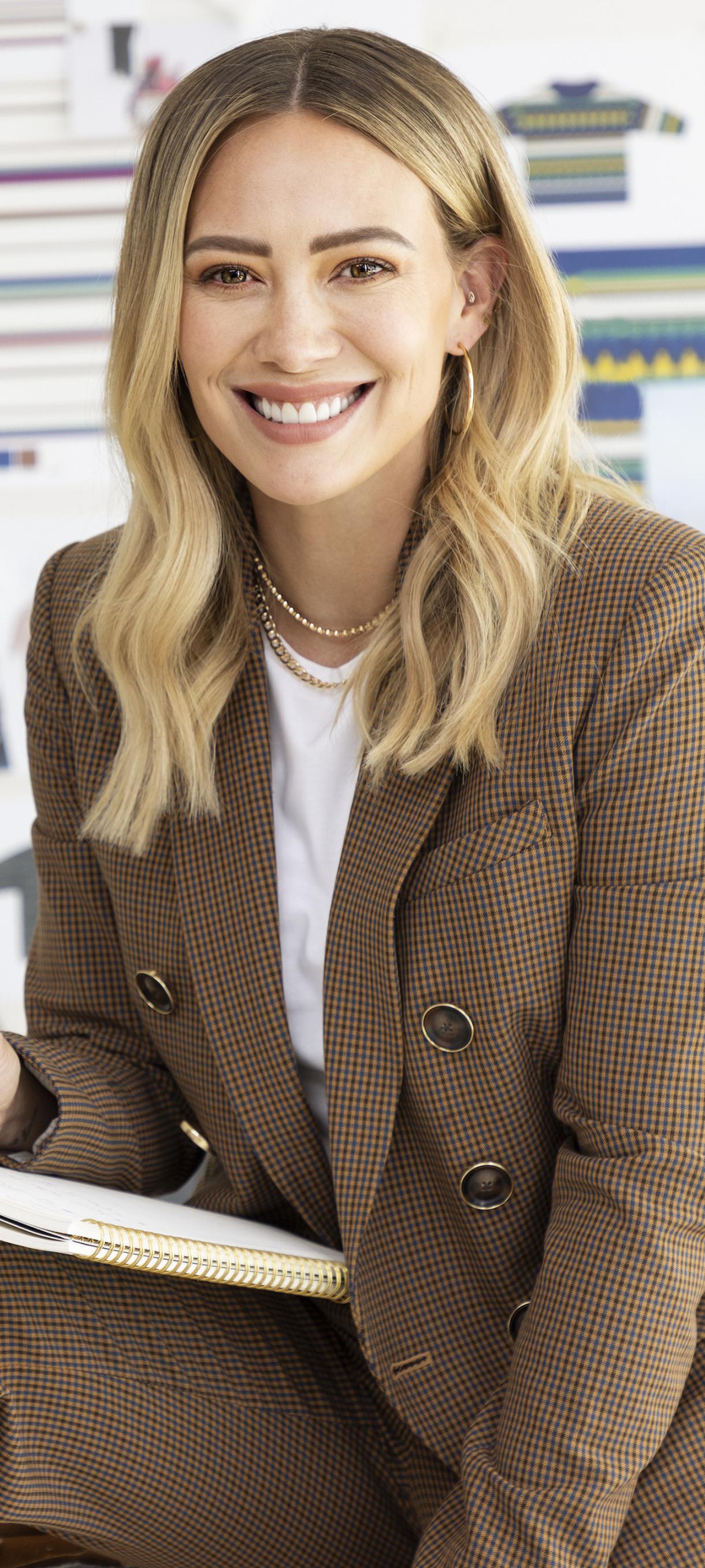 1220x2712 Resolution 4K Actress Hilary Duff 2022 1220x2712 Resolution ...