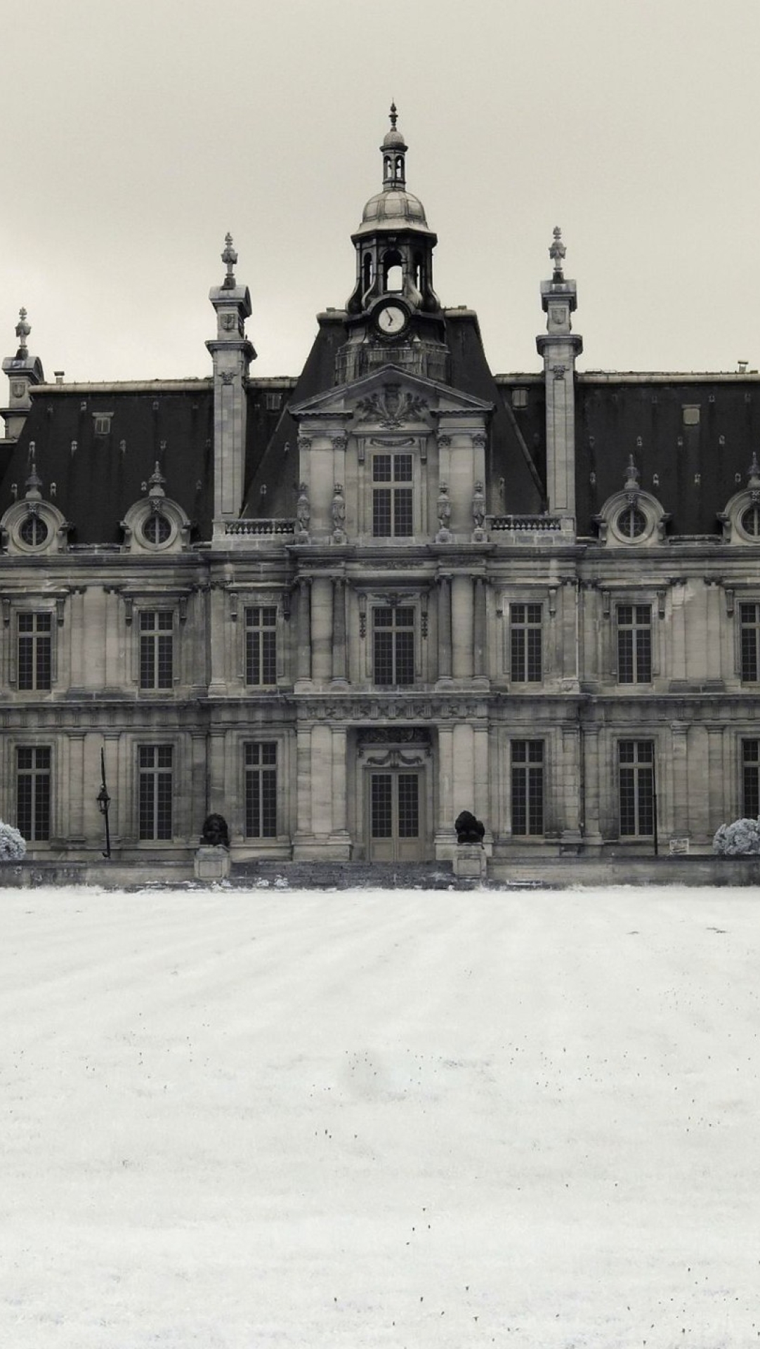 1082x1920 Resolution abandoned castle, chateau miranda, france ...