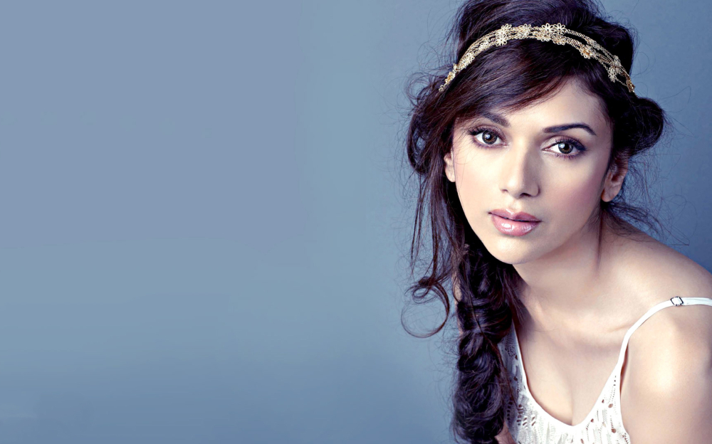 1000x624 Resolution Aditi Rao Cute Pics 1000x624 Resolution Wallpaper ...