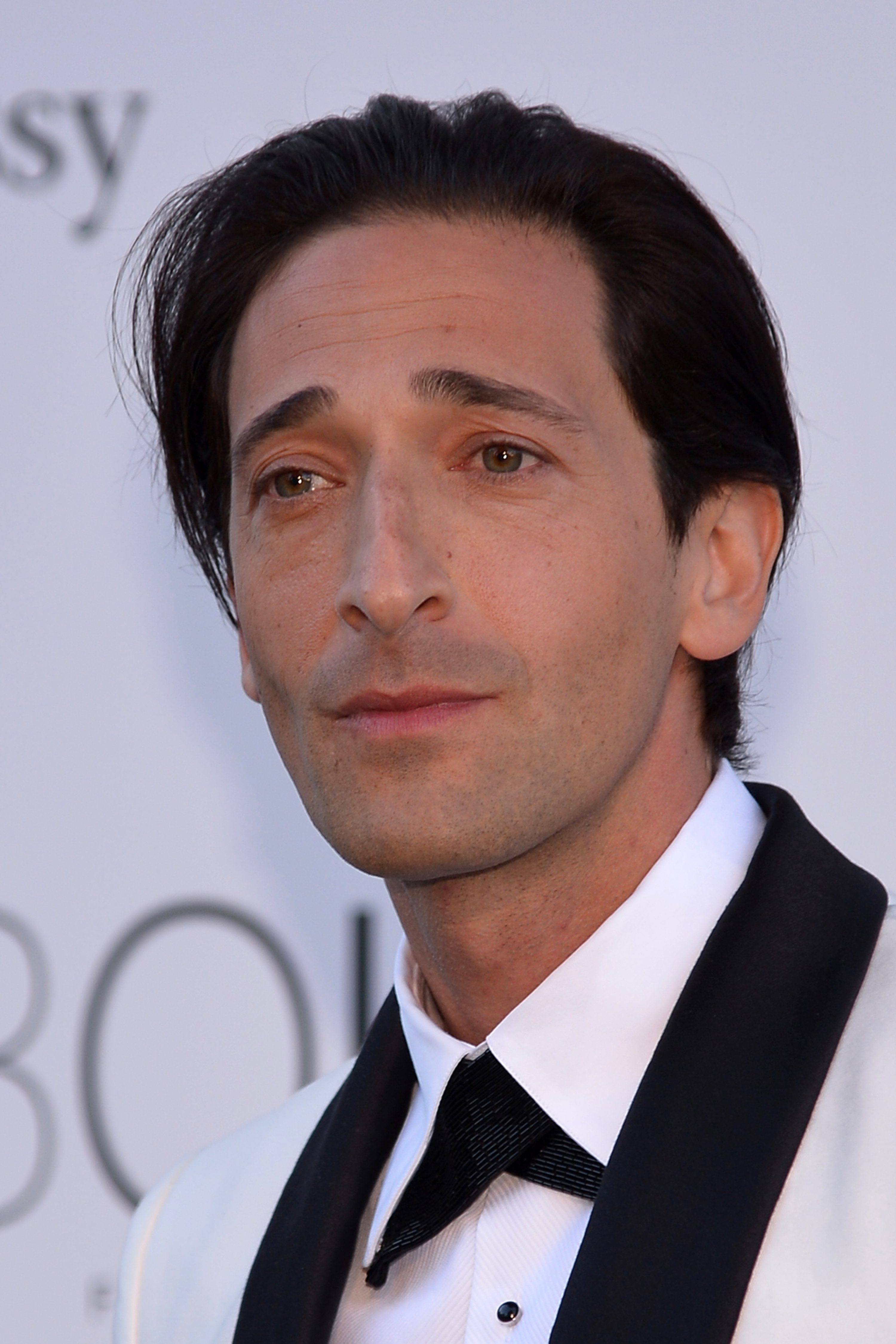 3000x4500 Resolution Adrien Brody HD Pictures 3000x4500 Resolution ...