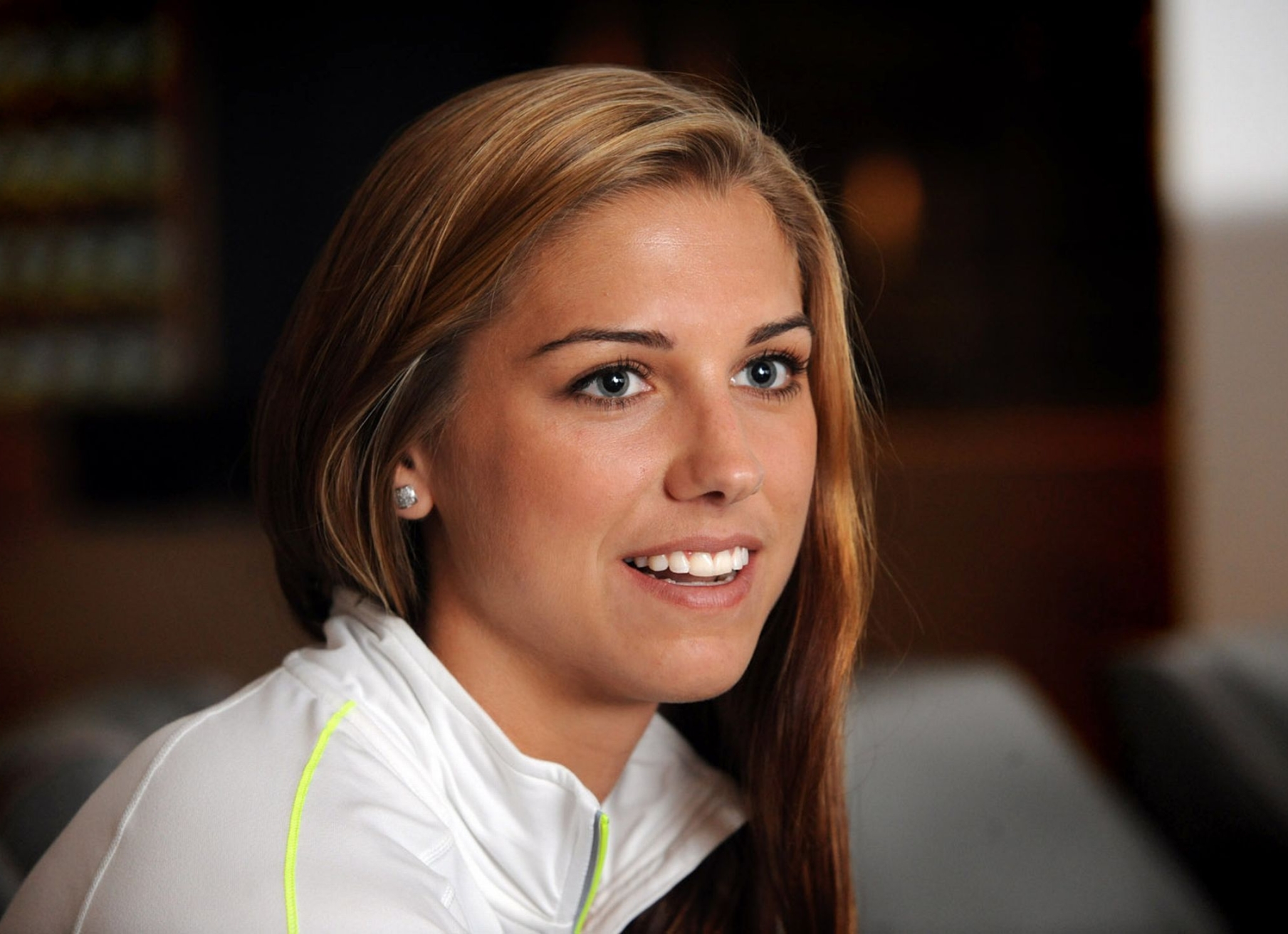 1809x1313 Resolution alex morgan, portland thorns, smile 1809x1313 ...