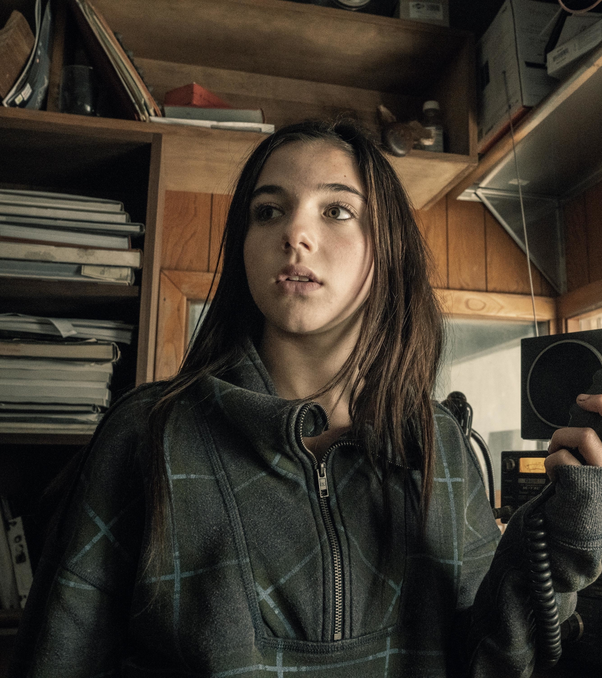 1920x2160 Resolution Alexa Nisenson As Charlie In Fear the Walking Dead ...
