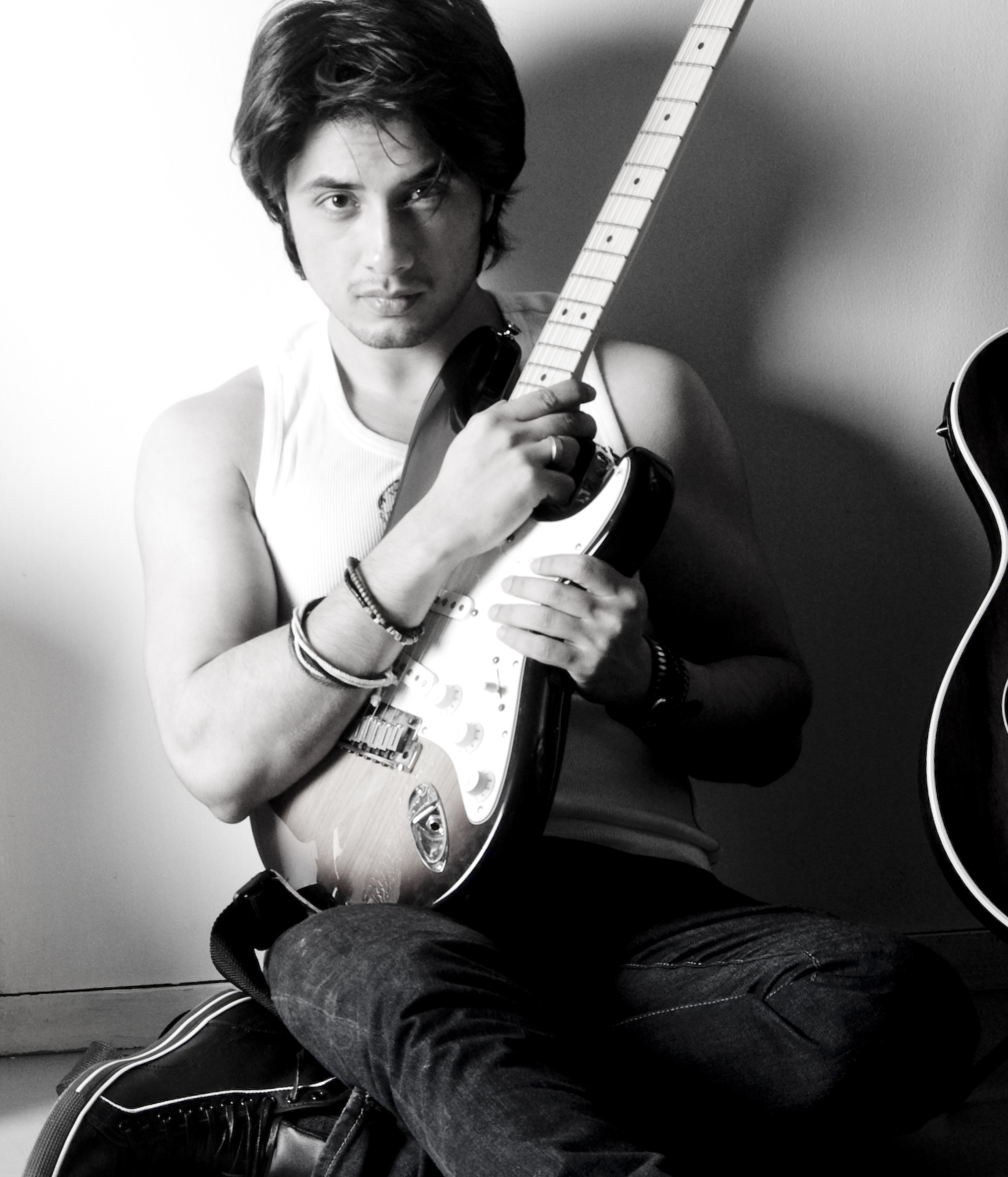 2980x3480 Resolution Ali Zafar With Guitar Hd Wallpaper 2980x3480 ...
