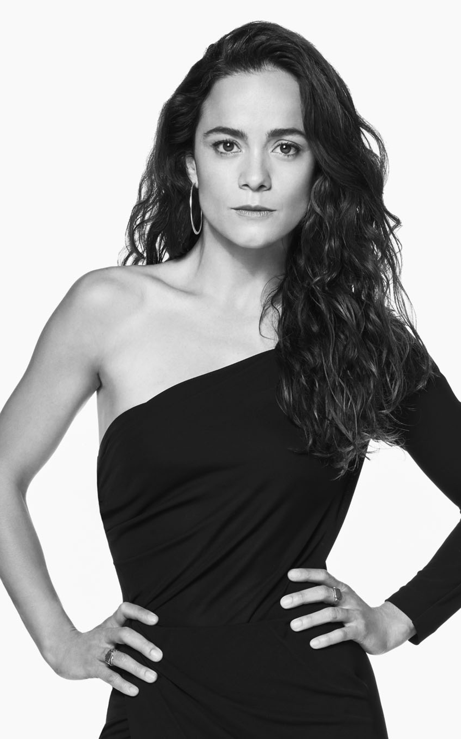 1600x2560 Resolution Alice Braga 2021 1600x2560 Resolution Wallpaper ...