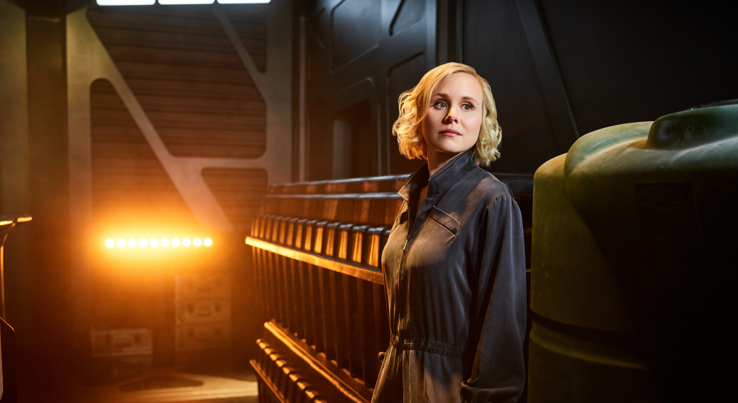 2560x1400 Resolution Alison Pill Star Trek Picard 2560x1400 Resolution ...