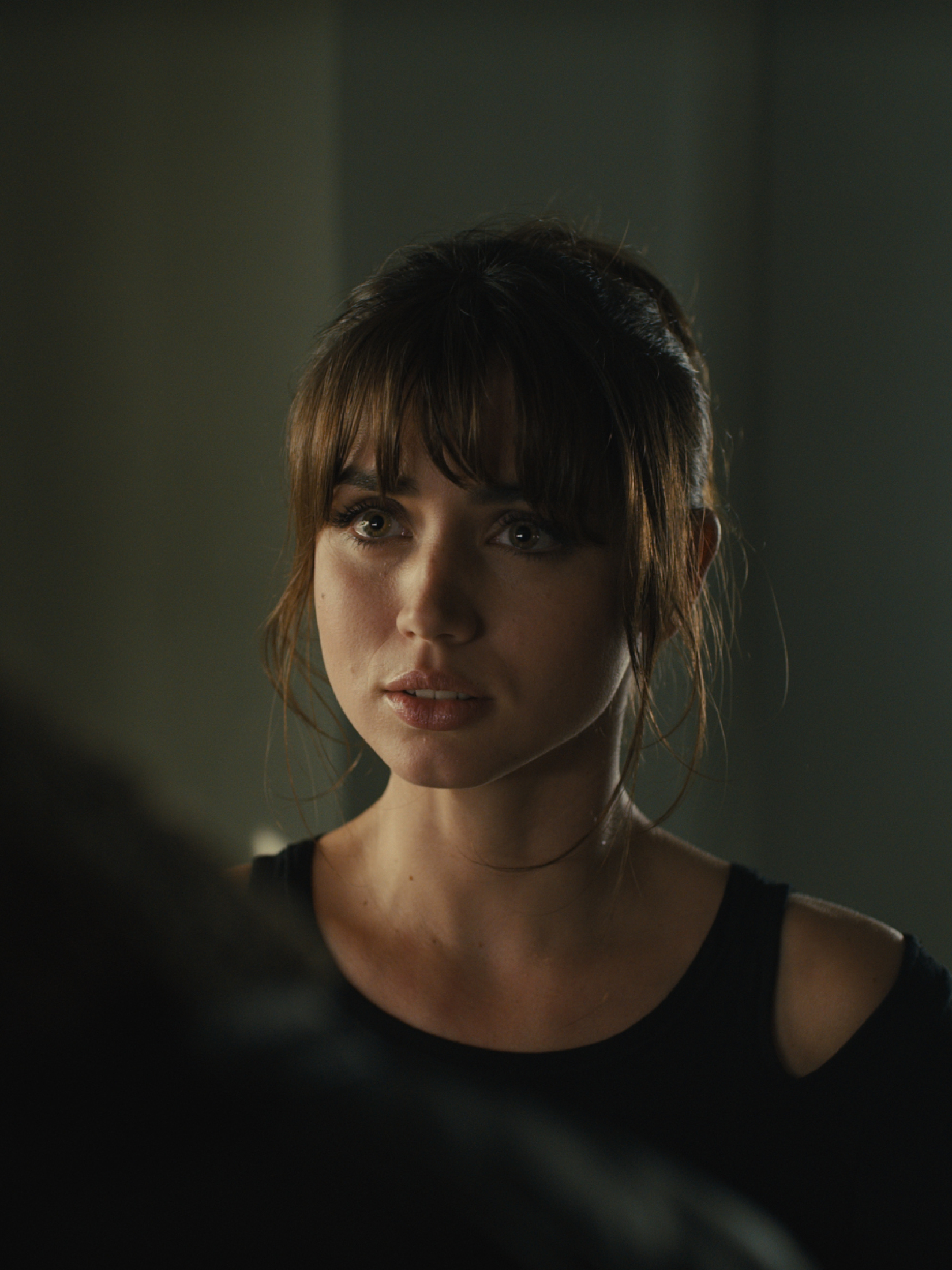 1650x2200 Ana De Armas In Blade Runner 2049 Movie 1650x2200 Resolution ...