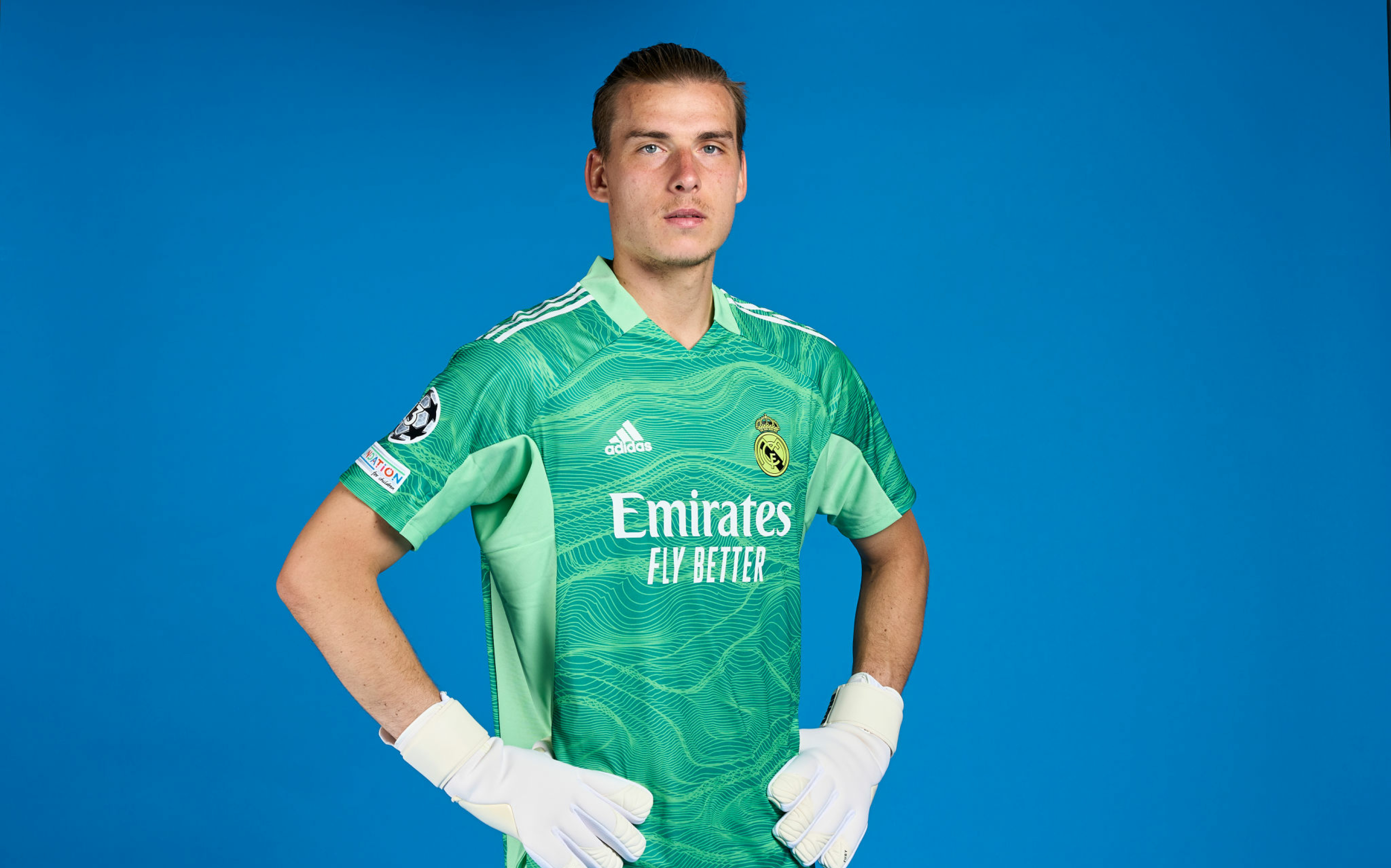 2960x1848 Resolution Andriy Lunin HD Football Player 2960x1848 ...