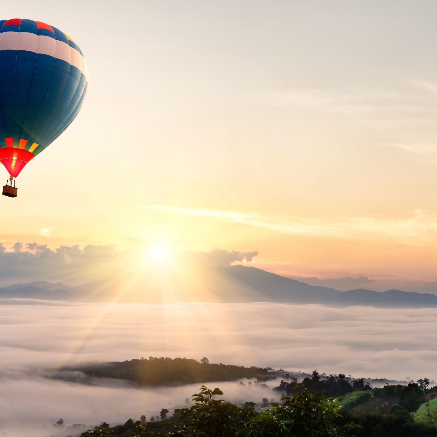 1440x1440 balloon, airship, sky 1440x1440 Resolution Wallpaper, HD ...