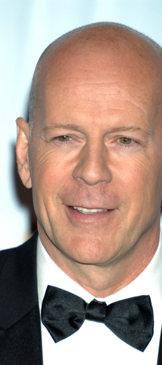 319x720 Bruce Willis At Award Images 319x720 Resolution Wallpaper, HD ...