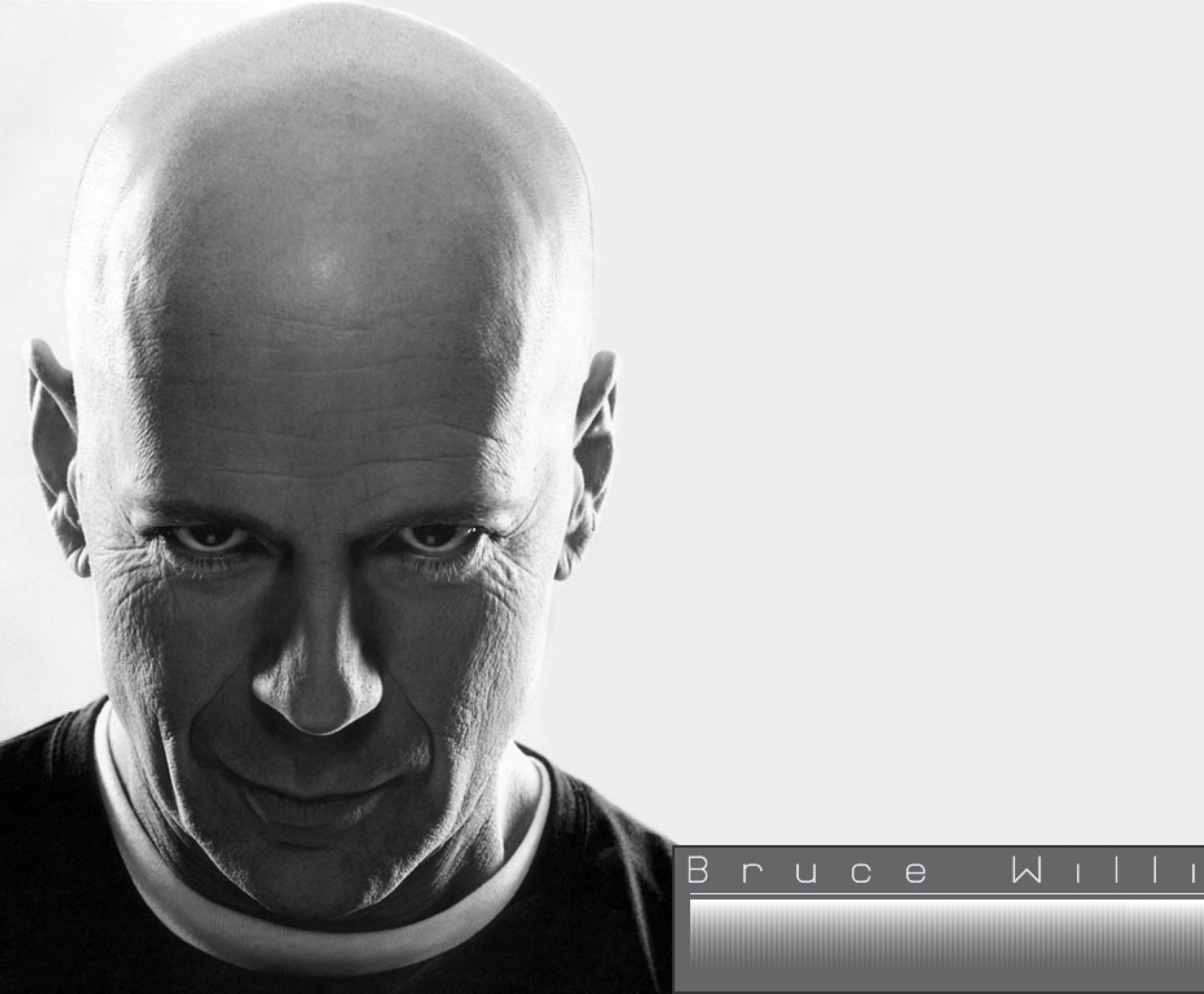 2520x2080 Resolution Bruce Willis Black and White wallpapers 2520x2080 ...