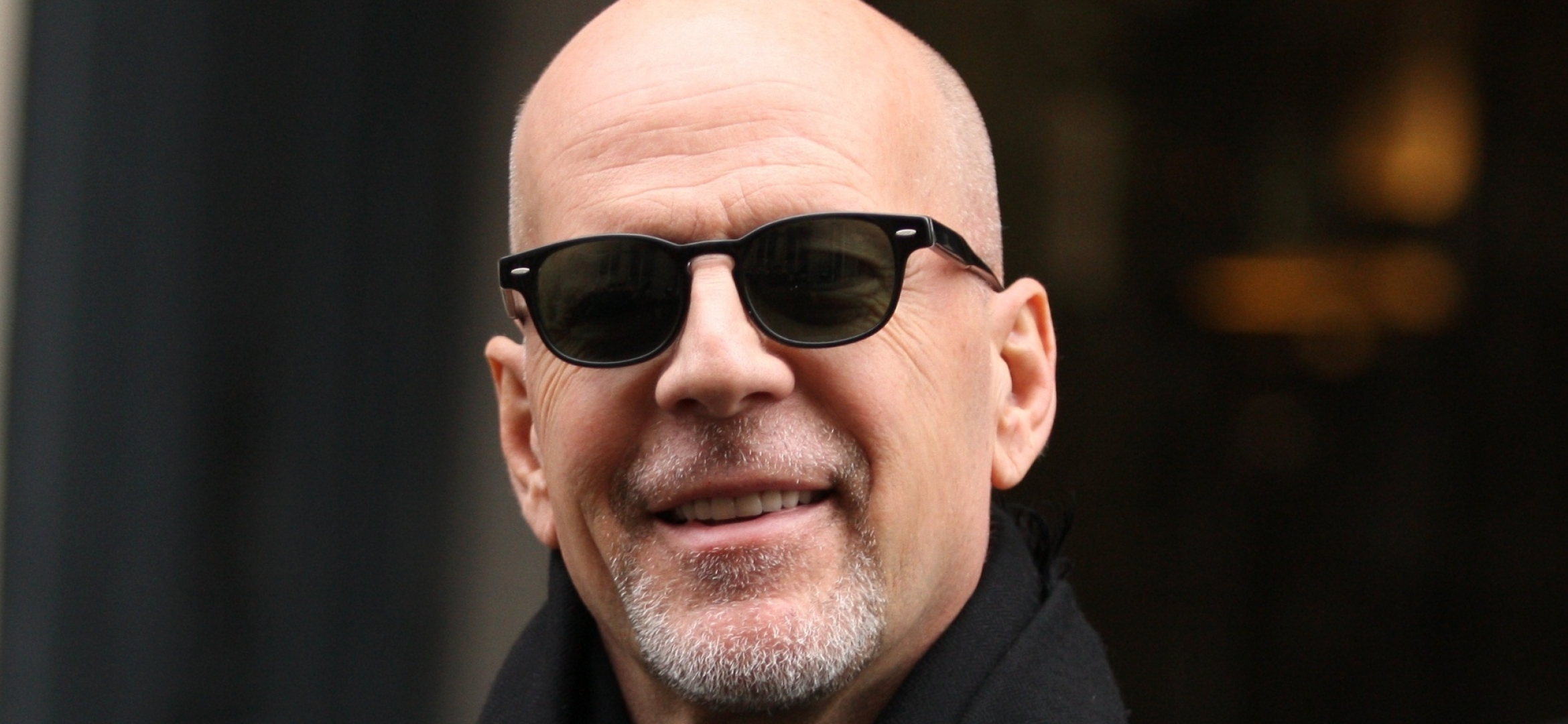 2340x1080 Resolution Bruce Willis Smiling wallpaper 2340x1080 ...