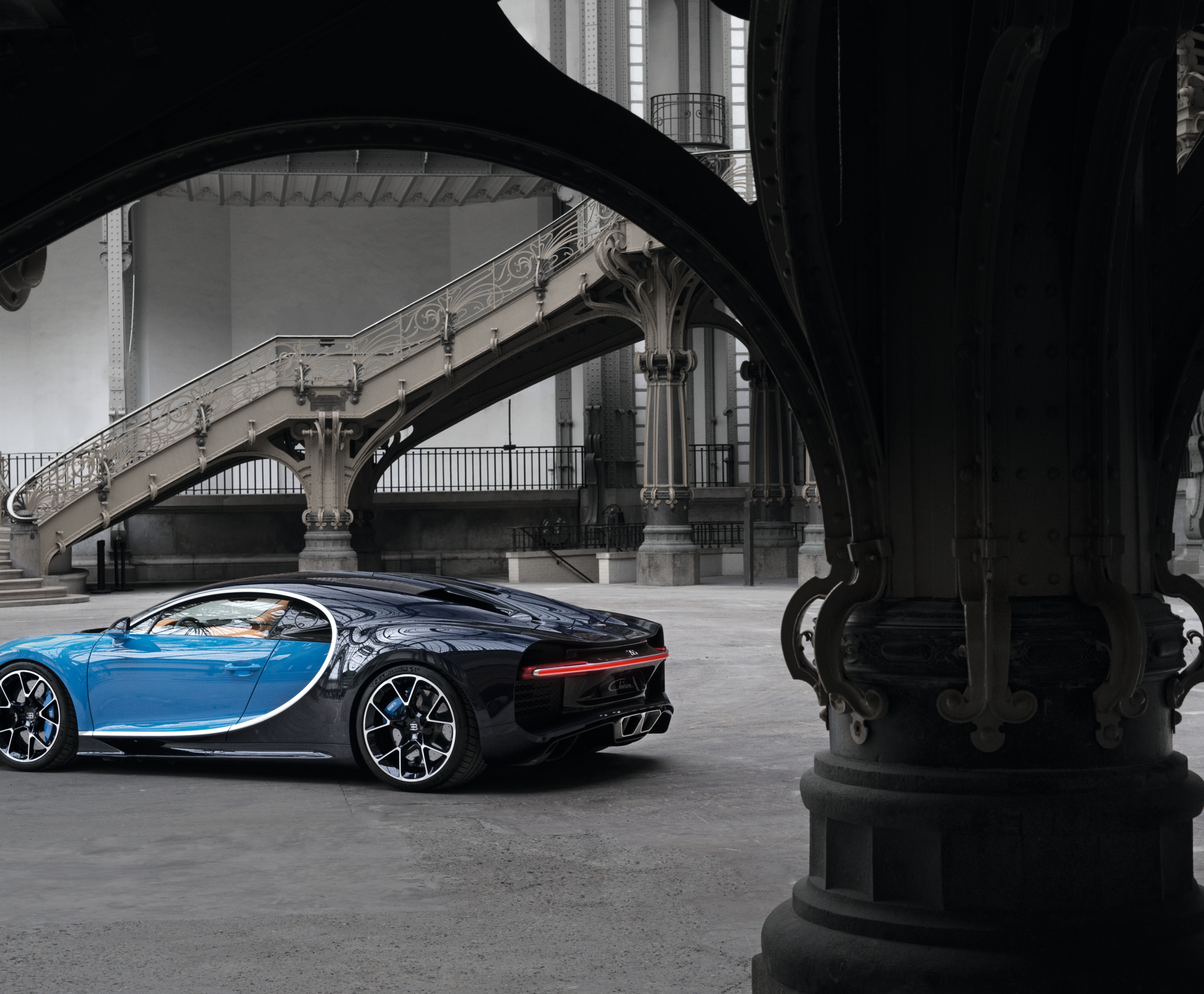 2520x2080 Resolution bugatti, chiron, side view 2520x2080 Resolution ...