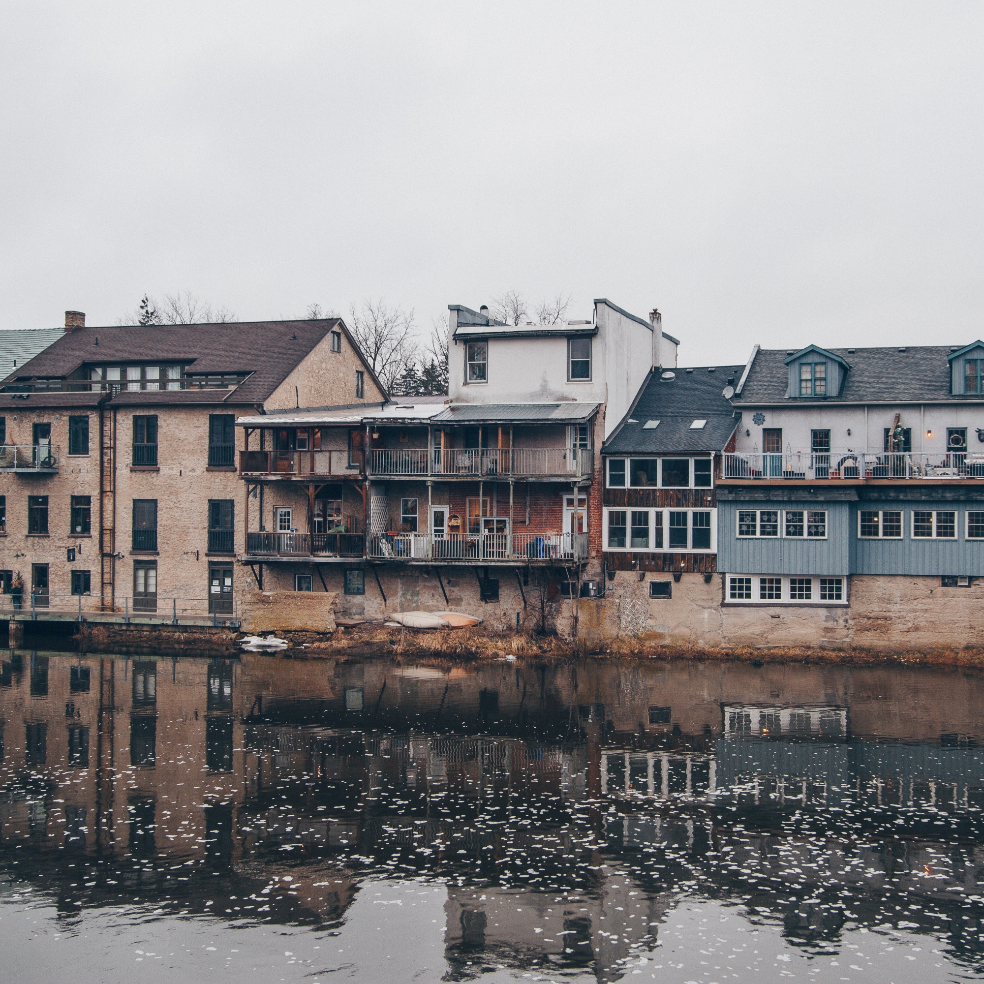 2000x2000 Resolution buildings, river, reflection 2000x2000 Resolution ...