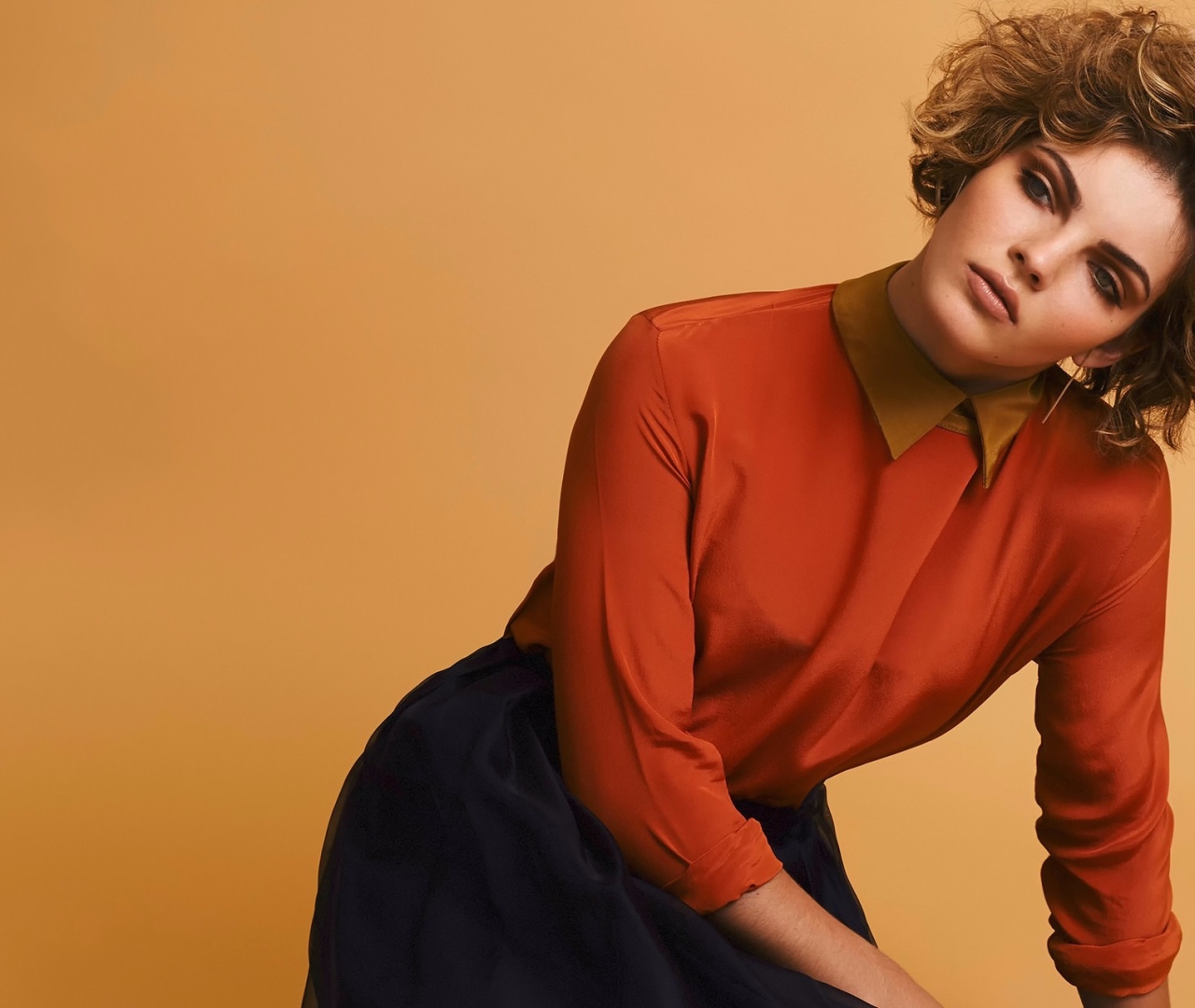 1280x1080 Resolution Camren Bicondova Selina Gotham Photoshoot 2017 ...