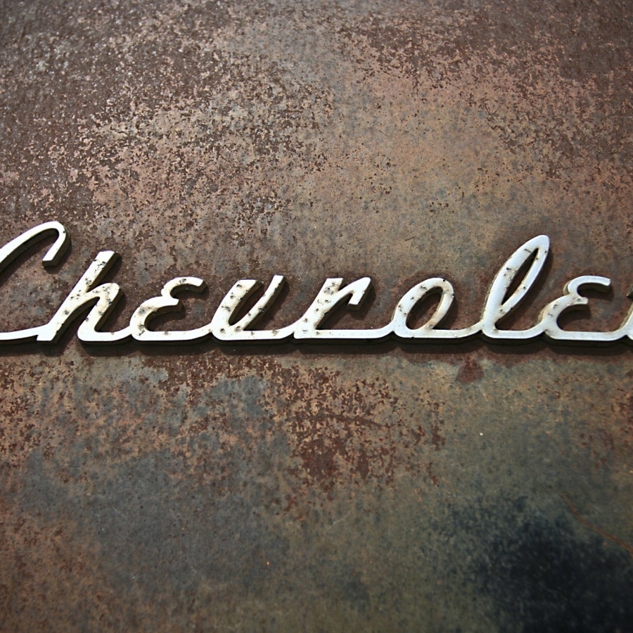 900x900 Resolution chevrolet, logo, rust 900x900 Resolution Wallpaper ...