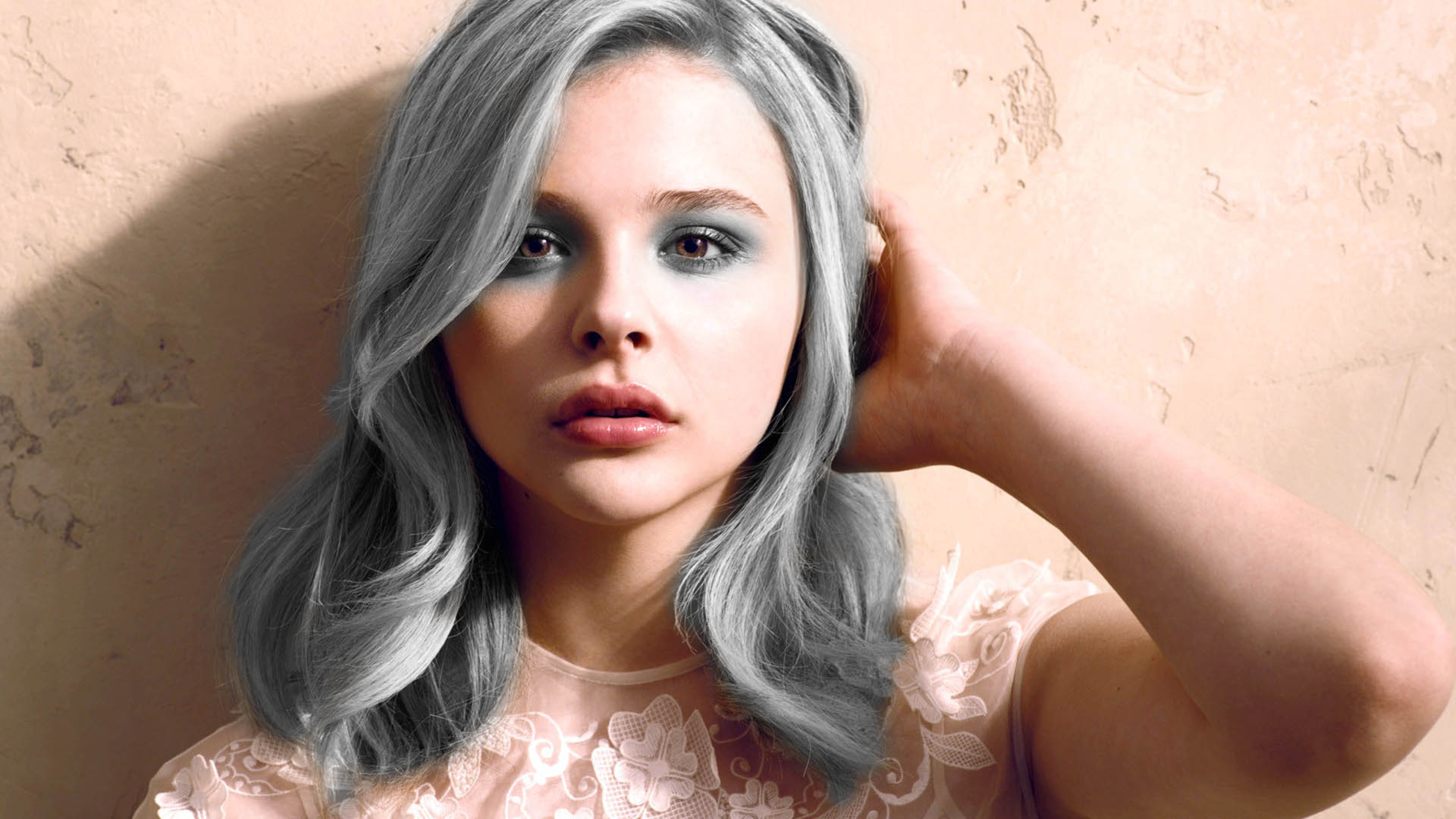 5120x2879 Resolution Chloe Grace Moretz Pretty Pics 5120x2879 ...