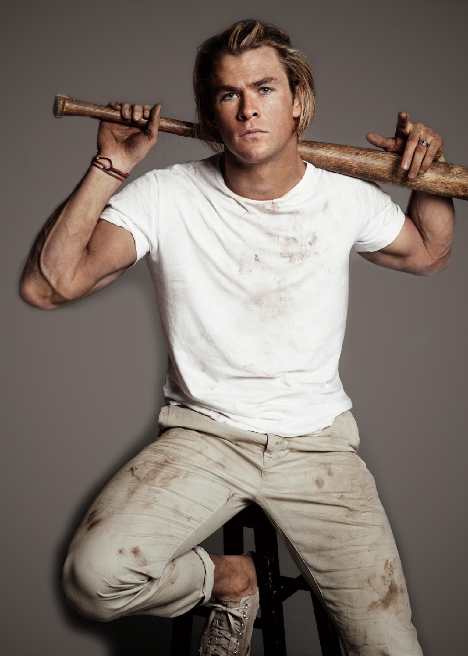 1536x2152 Resolution chris hemsworth, actor, celebrity 1536x2152 ...