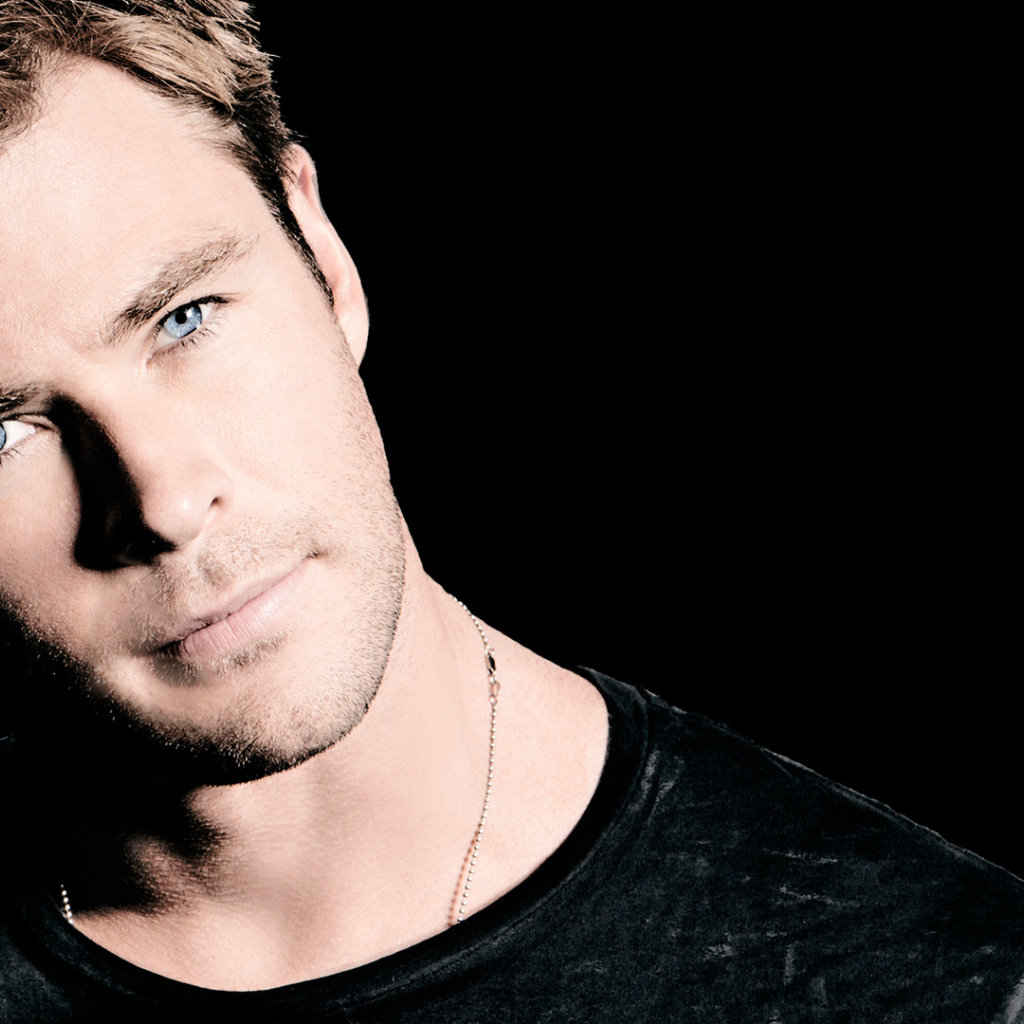 1024x1024 Resolution chris hemsworth, actor, photo shoot 1024x1024 ...