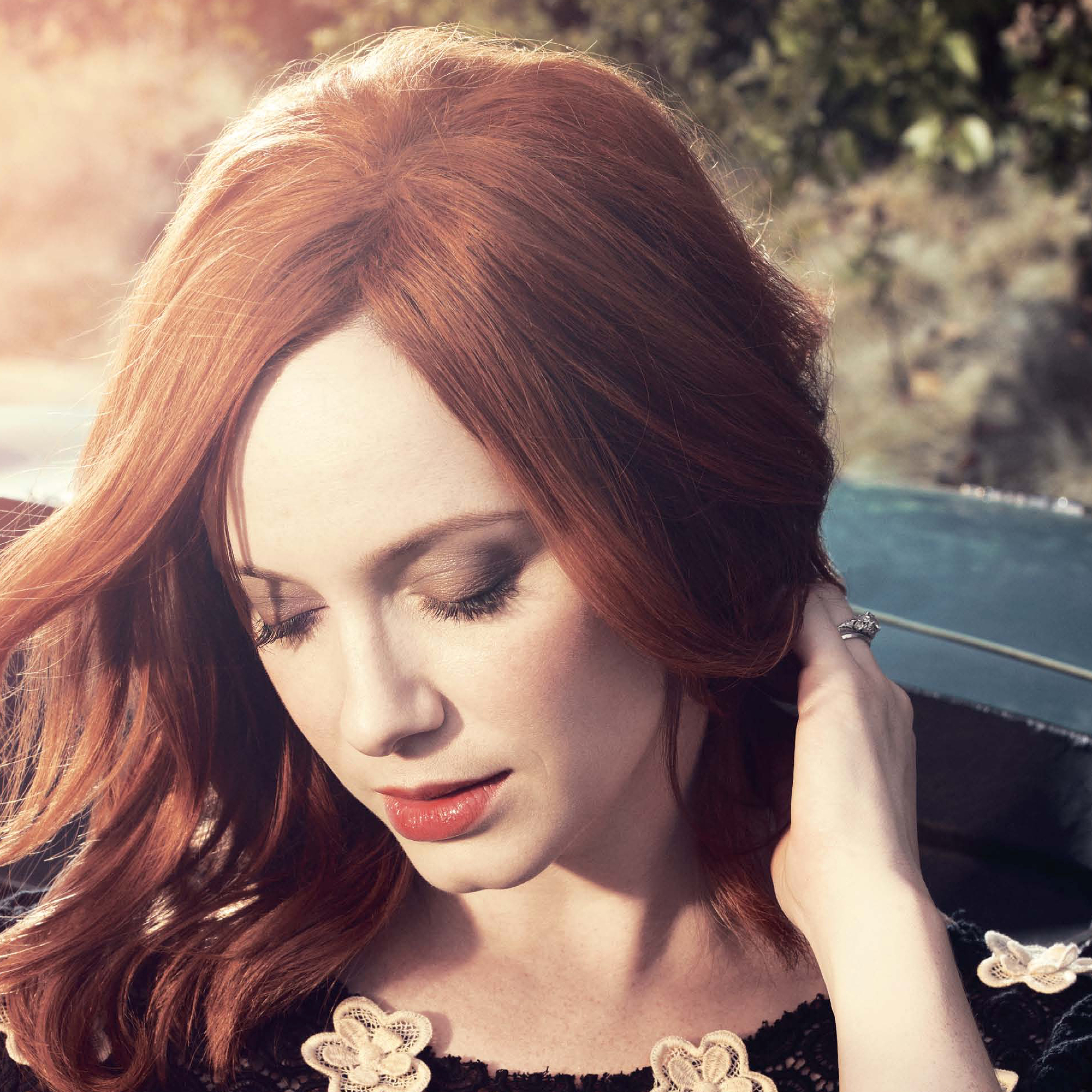 4000x4000 Resolution Christina Hendricks Beautiful Pics 4000x4000 ...