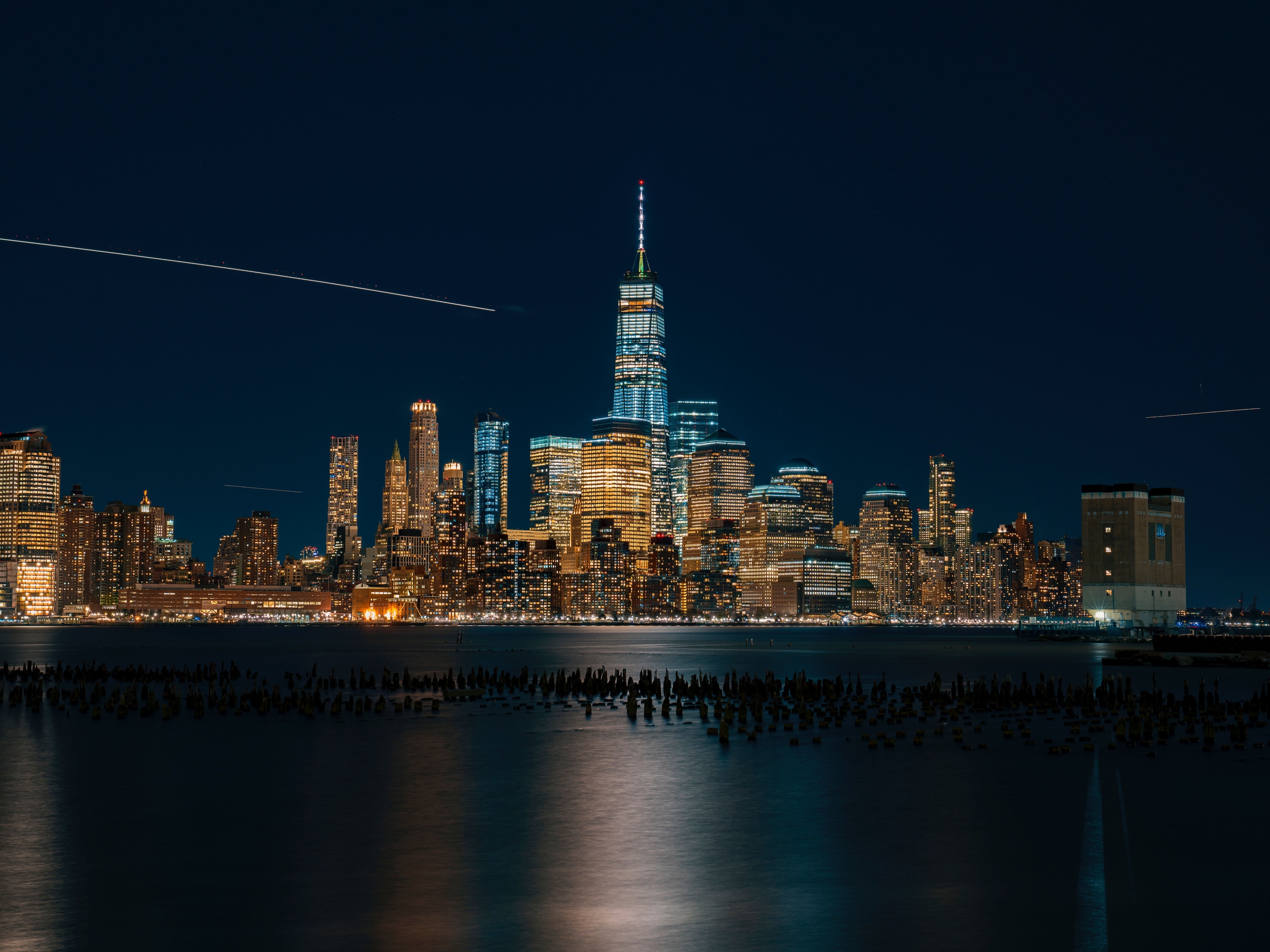 3200x2400 Resolution City Lights Reflection In Water 3200x2400 ...
