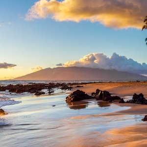300x300 Resolution Cloudy Cool HD Beach 300x300 Resolution Wallpaper ...