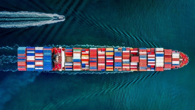640x360 Container Ship in San Pedro California 640x360 Resolution ...