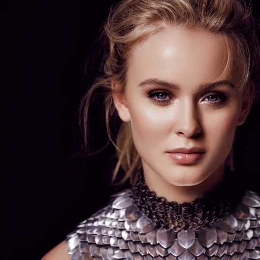 512x512 Resolution Cute Zara Larsson 512x512 Resolution Wallpaper ...