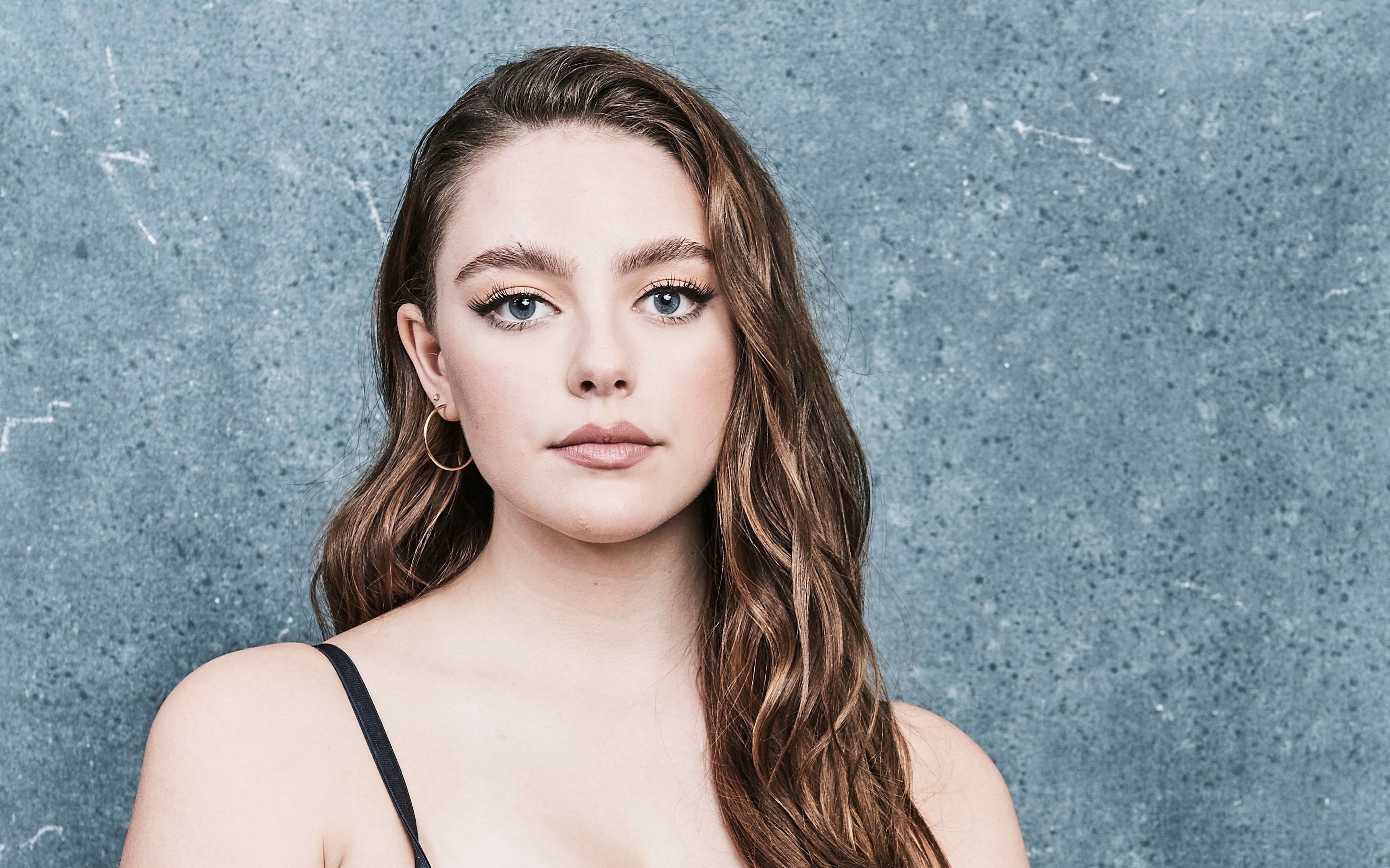 5120x3200 Resolution Danielle Rose Russell 2019 5120x3200 Resolution ...
