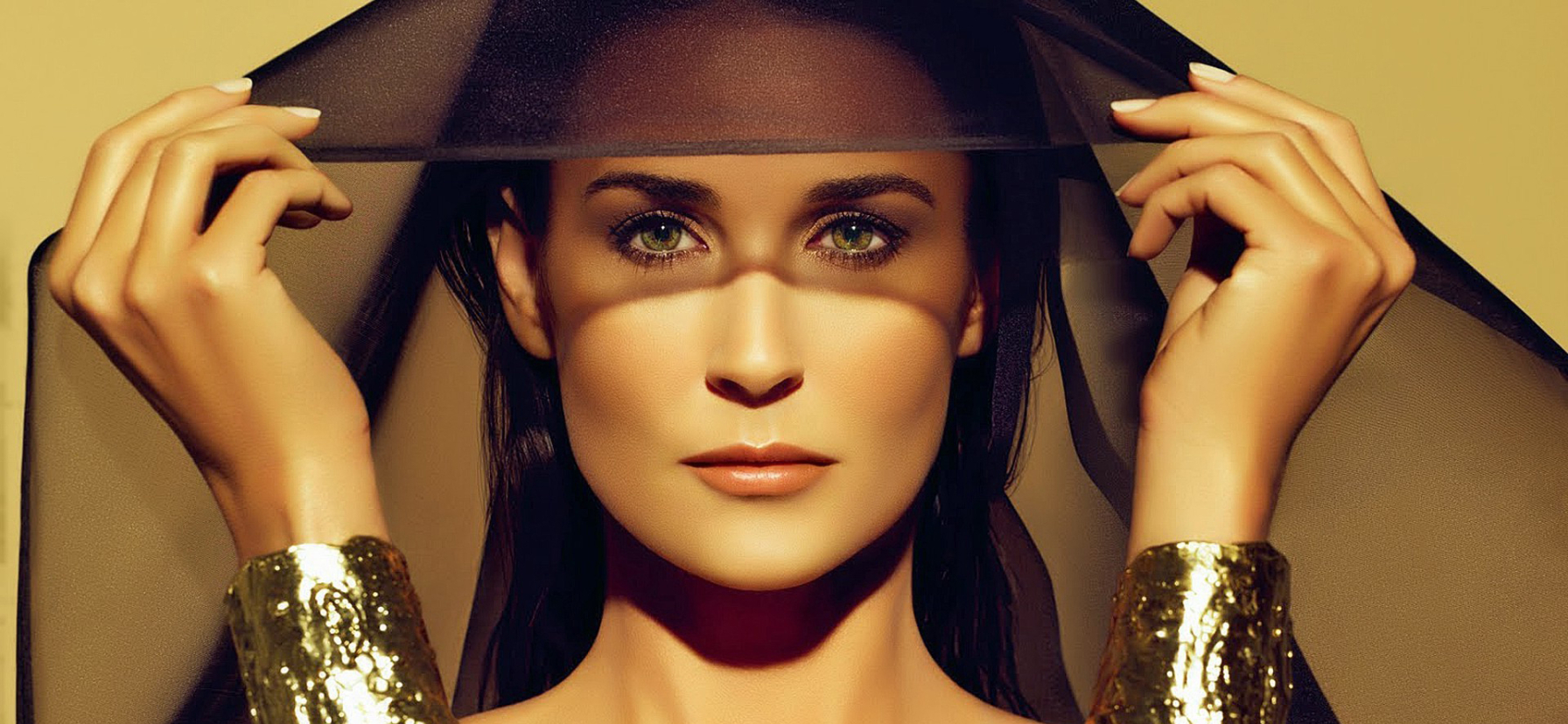 1792x828 Resolution Demi Moore Hd Pics 1792x828 Resolution Wallpaper ...