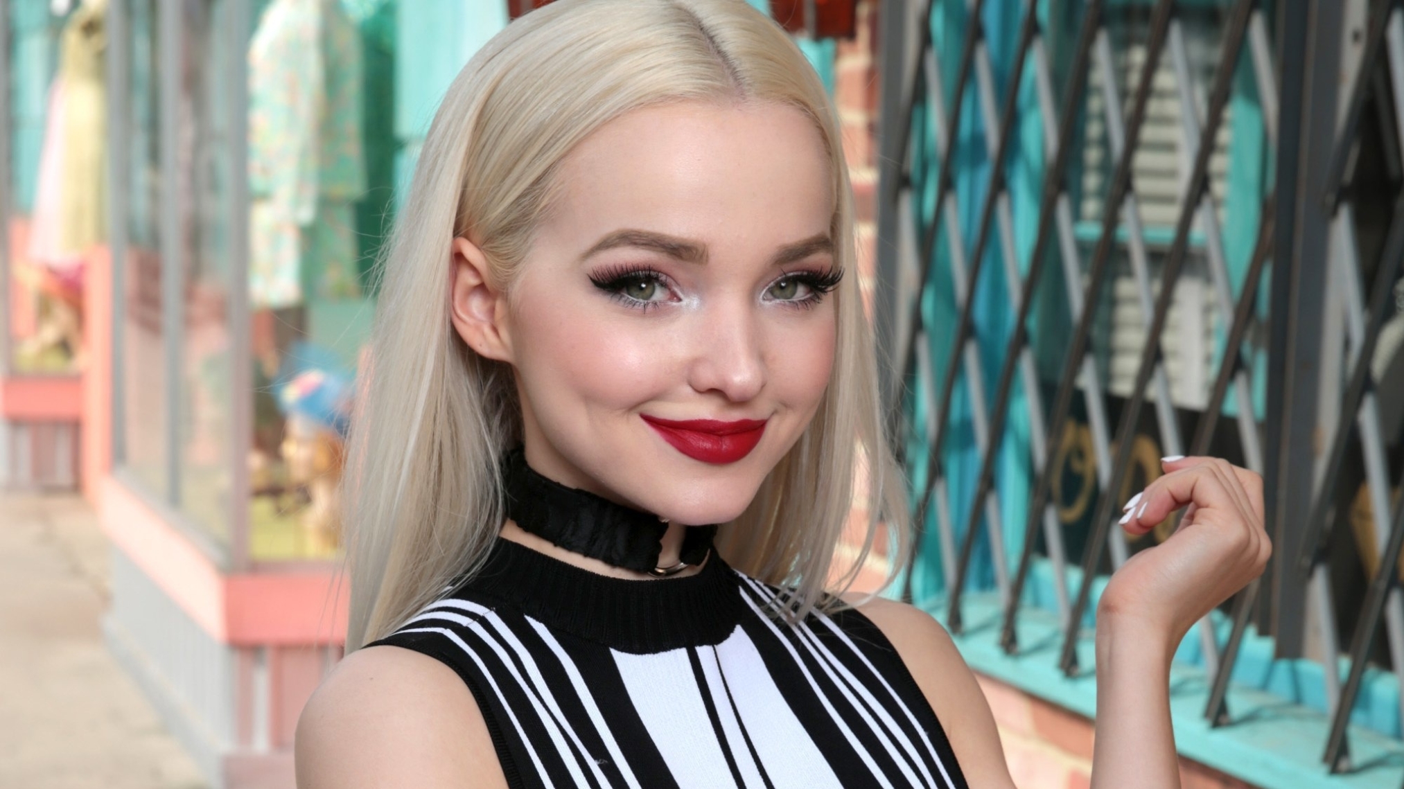 2026x1139 Resolution Dove Cameron Smile 2026x1139 Resolution Wallpaper ...