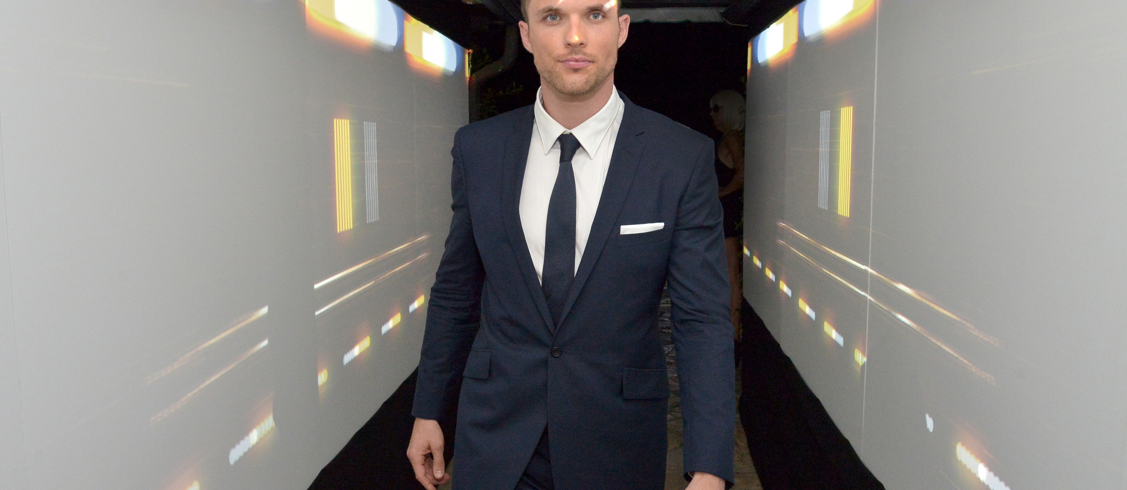 2300x1000 ed skrein, actor, costume 2300x1000 Resolution Wallpaper, HD ...