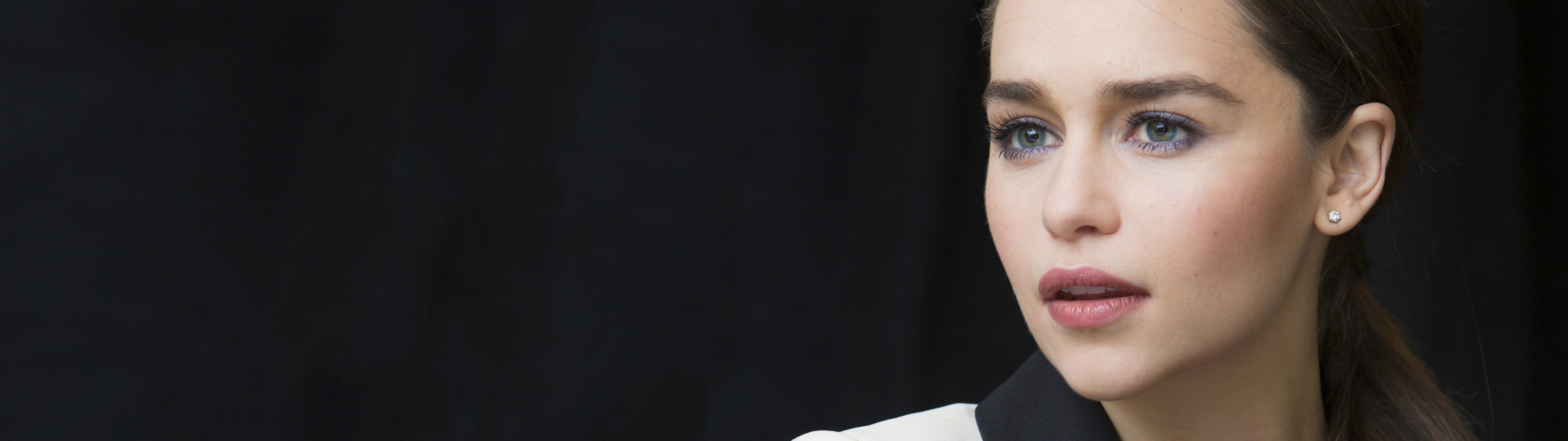 6000x1688 Resolution Emilia Clarke Beautiful Eyes 6000x1688 Resolution ...
