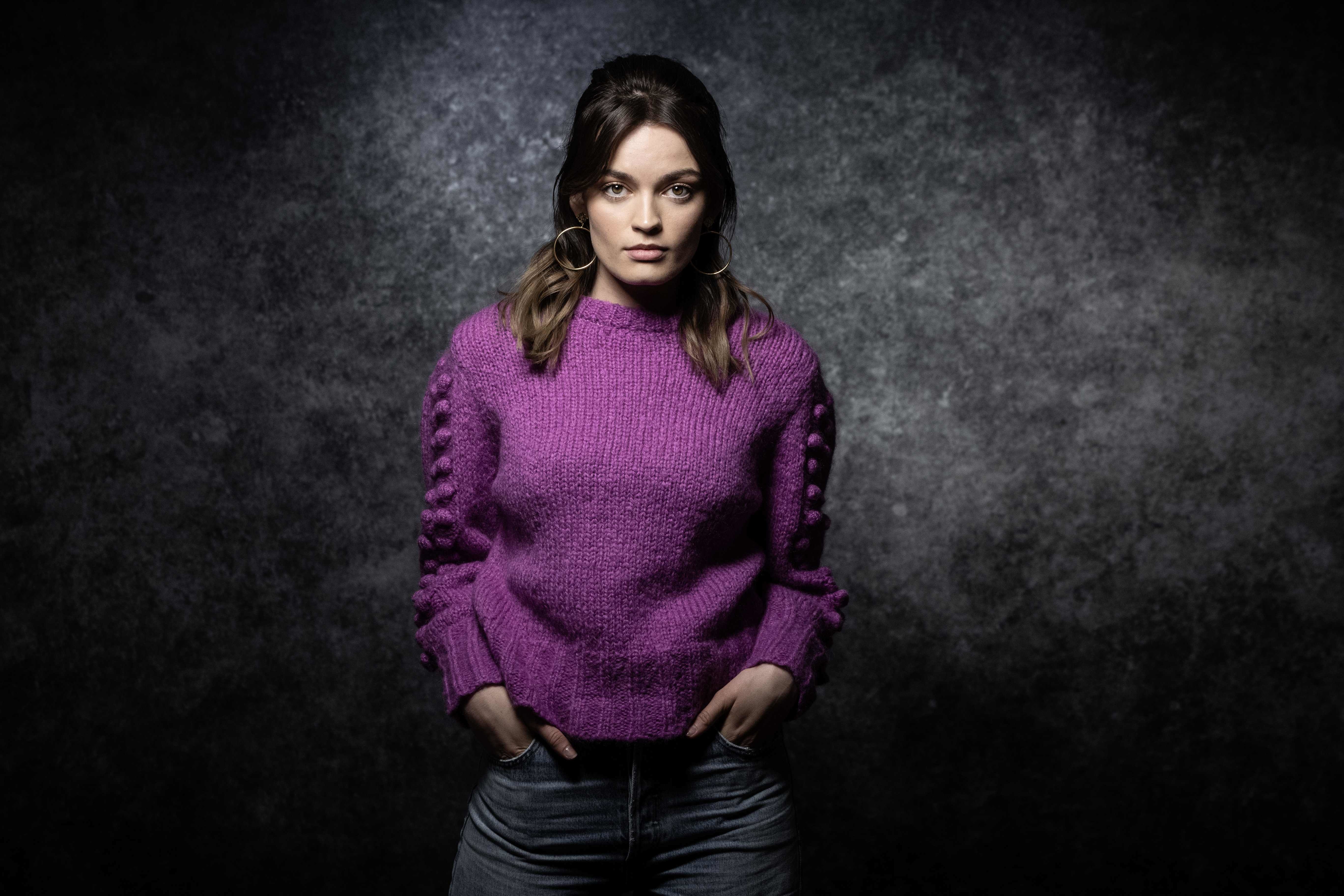 Emma Mackey Wallpaper, HD Celebrities 4K Wallpapers, Images, Photos and ...