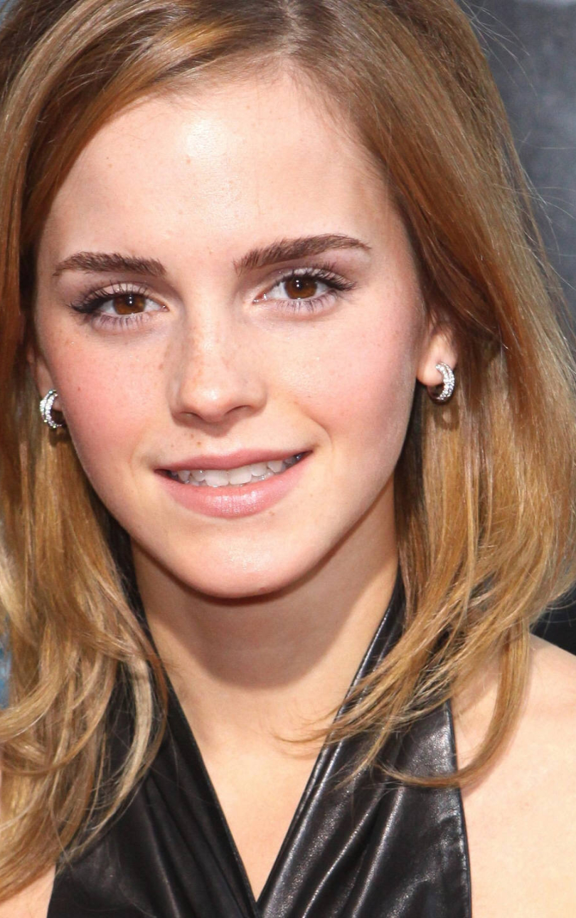 810x1290 Resolution Emma Watson Happy Images 810x1290 Resolution ...