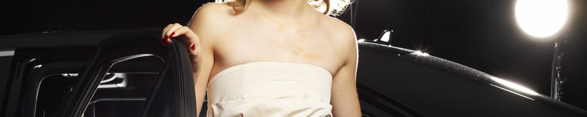 2000x400 Resolution Emma Watson In White Dress wallpaper 2000x400 ...