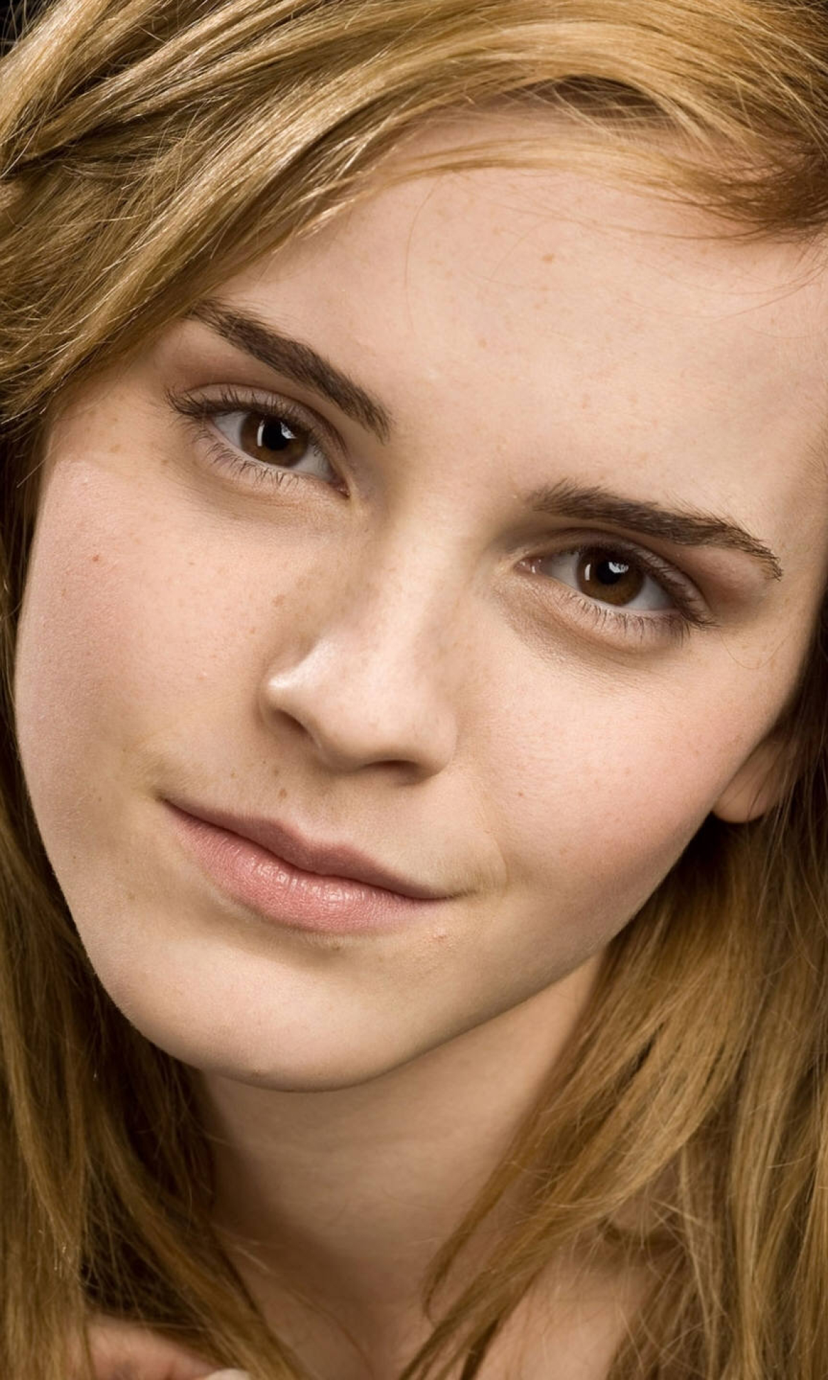 1200x2000 Resolution Emma Watson With Brown Hair 1200x2000 Resolution ...