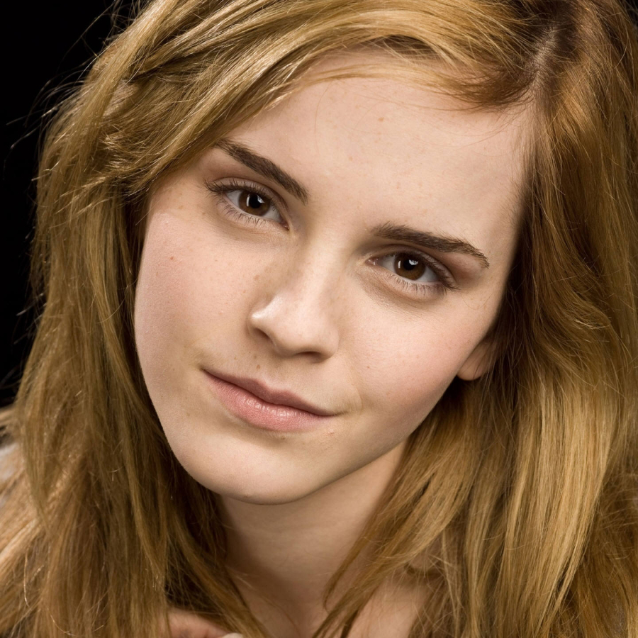 900x900 Resolution Emma Watson With Brown Hair 900x900 Resolution ...