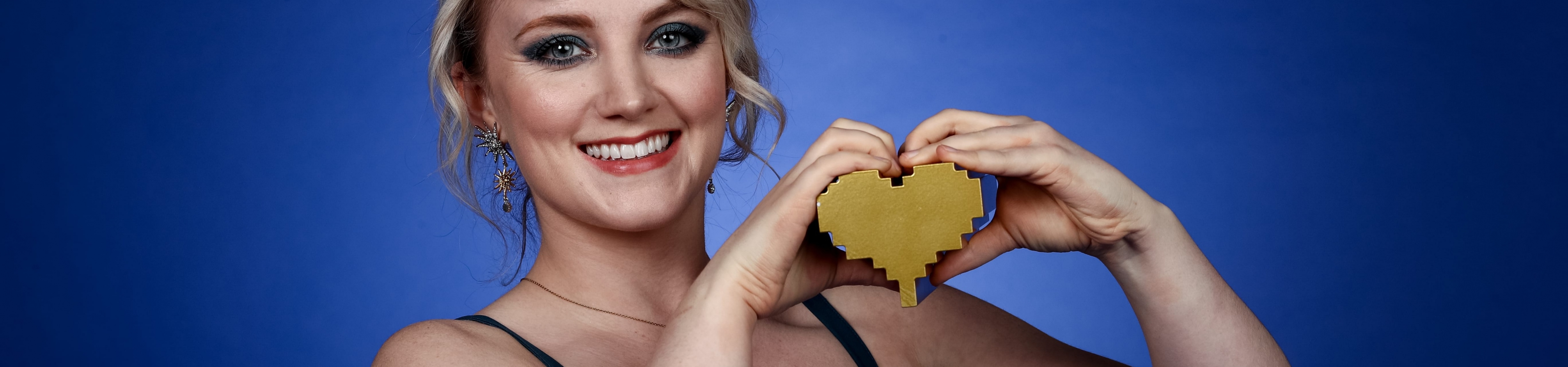 5120x1200 Resolution Evanna Lynch 4K 5120x1200 Resolution Wallpaper ...