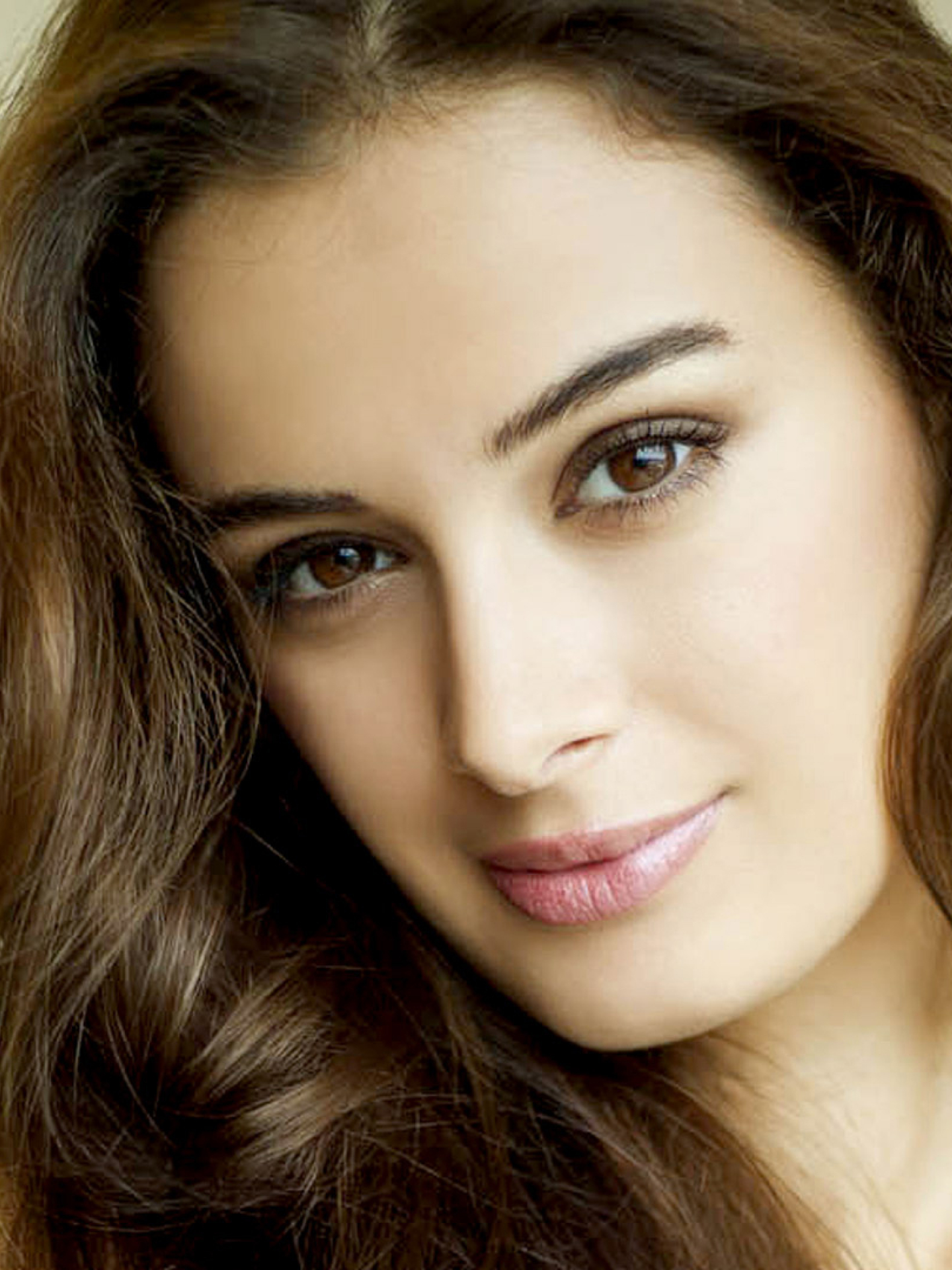 1440x1920 Evelyn Sharma Smiley HD Wallpaper 1440x1920 Resolution ...