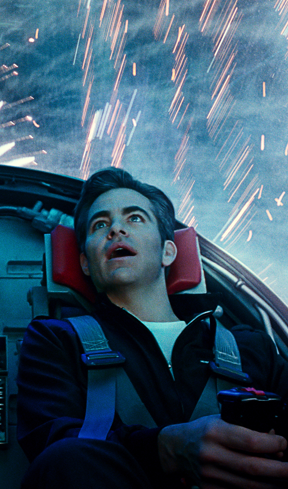 1200x2040 Resolution Gal Gadot and Chris Pine WW 1984 1200x2040 ...