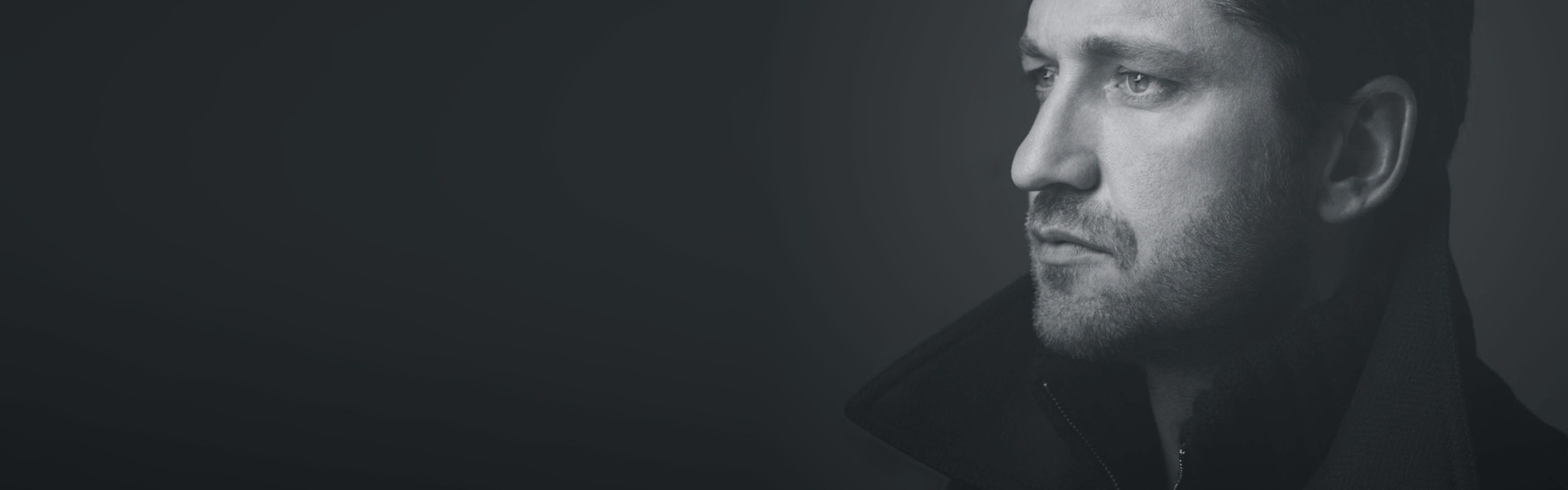 5120x1600 Resolution Gerard Butler Images 5120x1600 Resolution ...