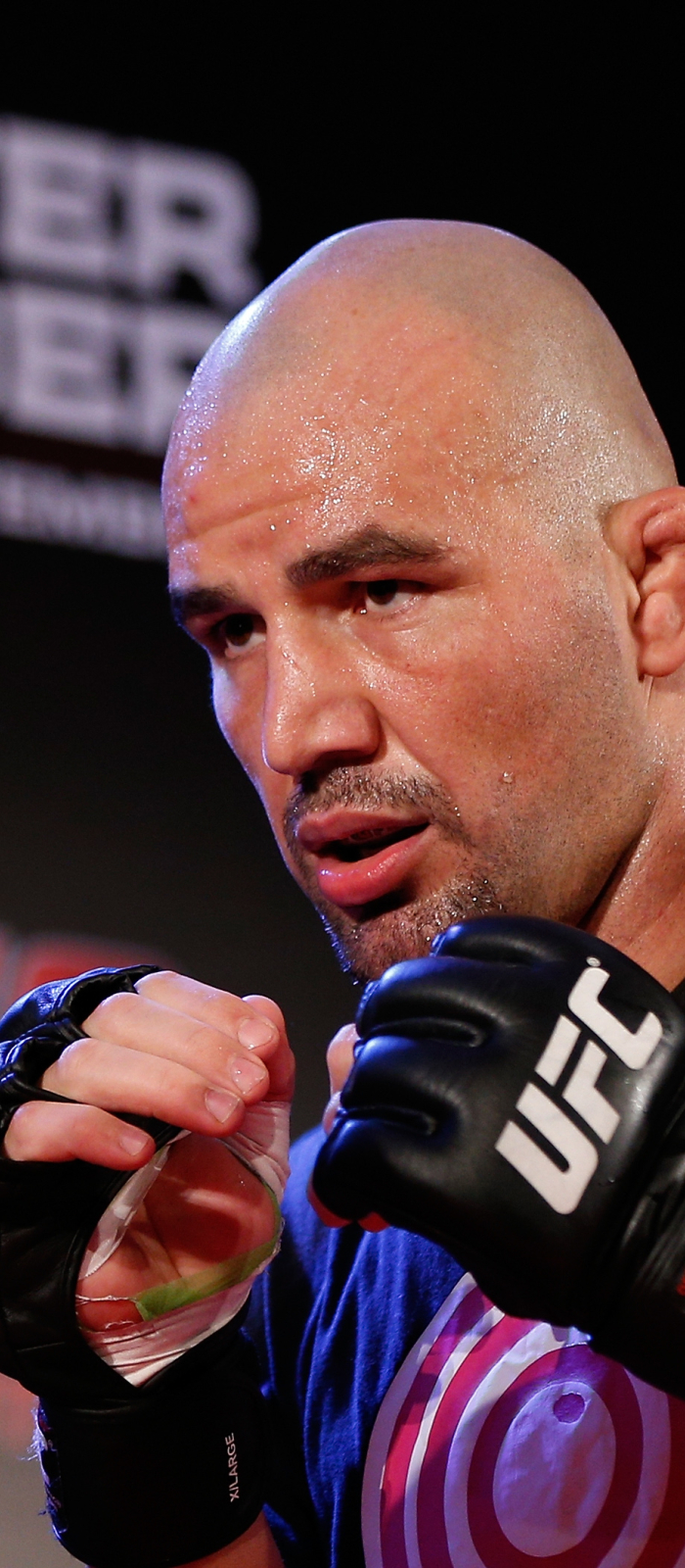 700x1600 Resolution glover teixeira, fighter, ultimate fighting ...