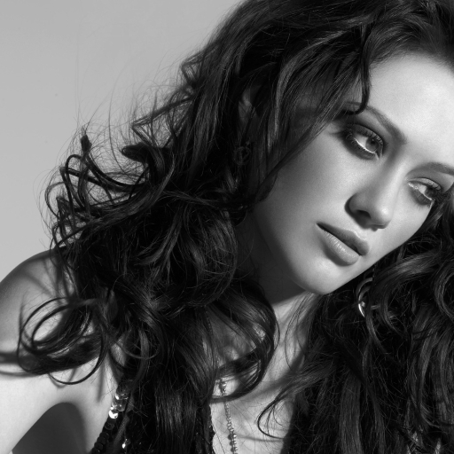 512x512 Resolution Hilary Duff Sad Images 512x512 Resolution Wallpaper ...