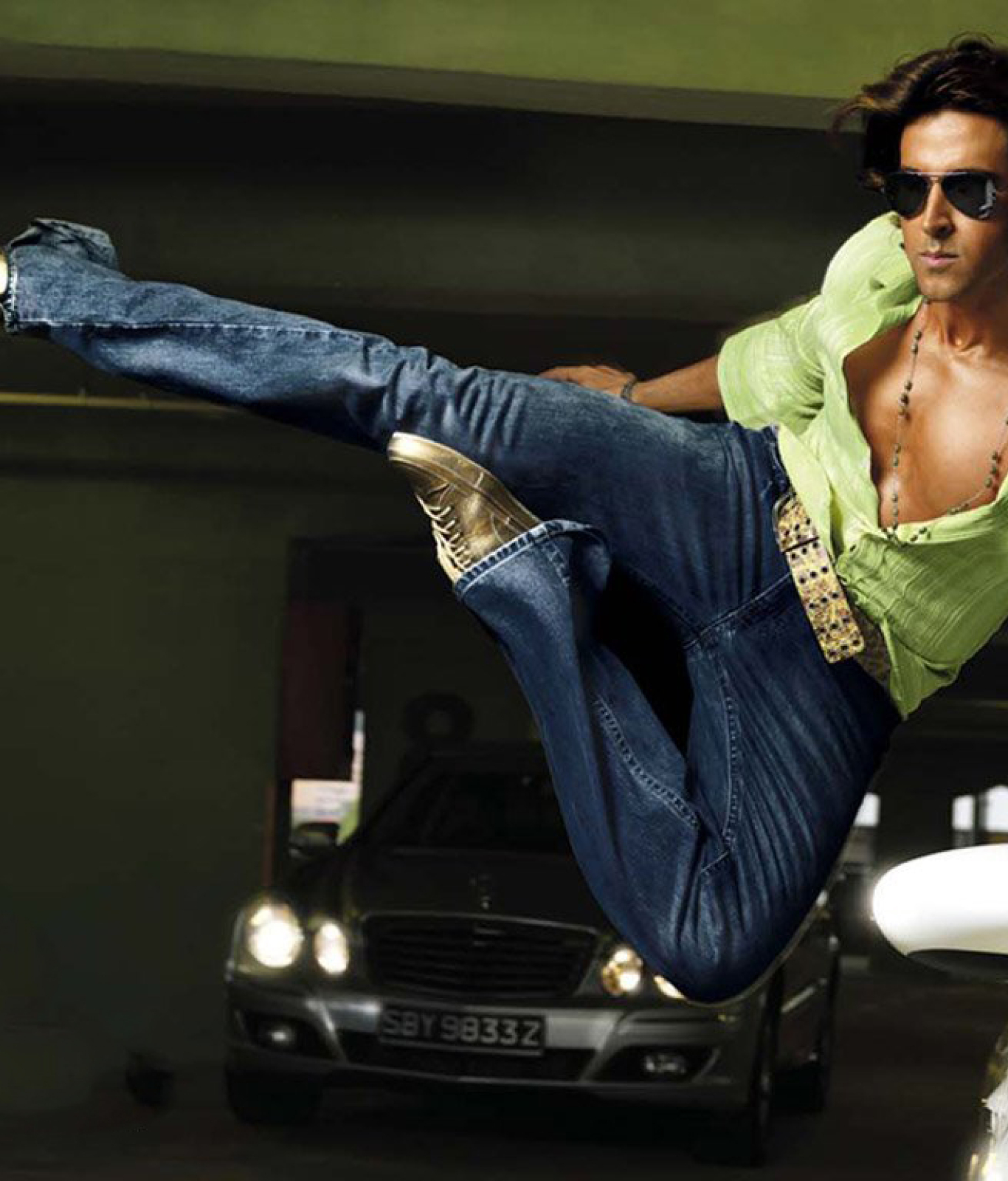1366x1600 Resolution Hrithik Roshan New Photos Gallery 1366x1600 ...
