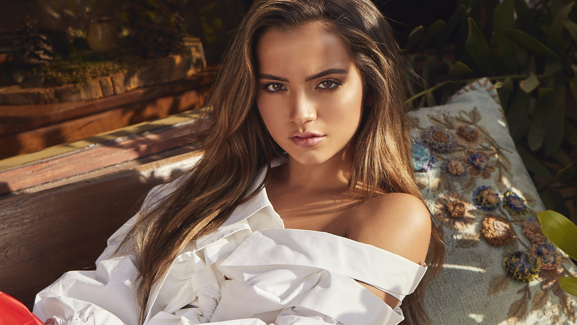 1920x1082 Isabela Merced 2020 1920x1082 Resolution Wallpaper, HD ...