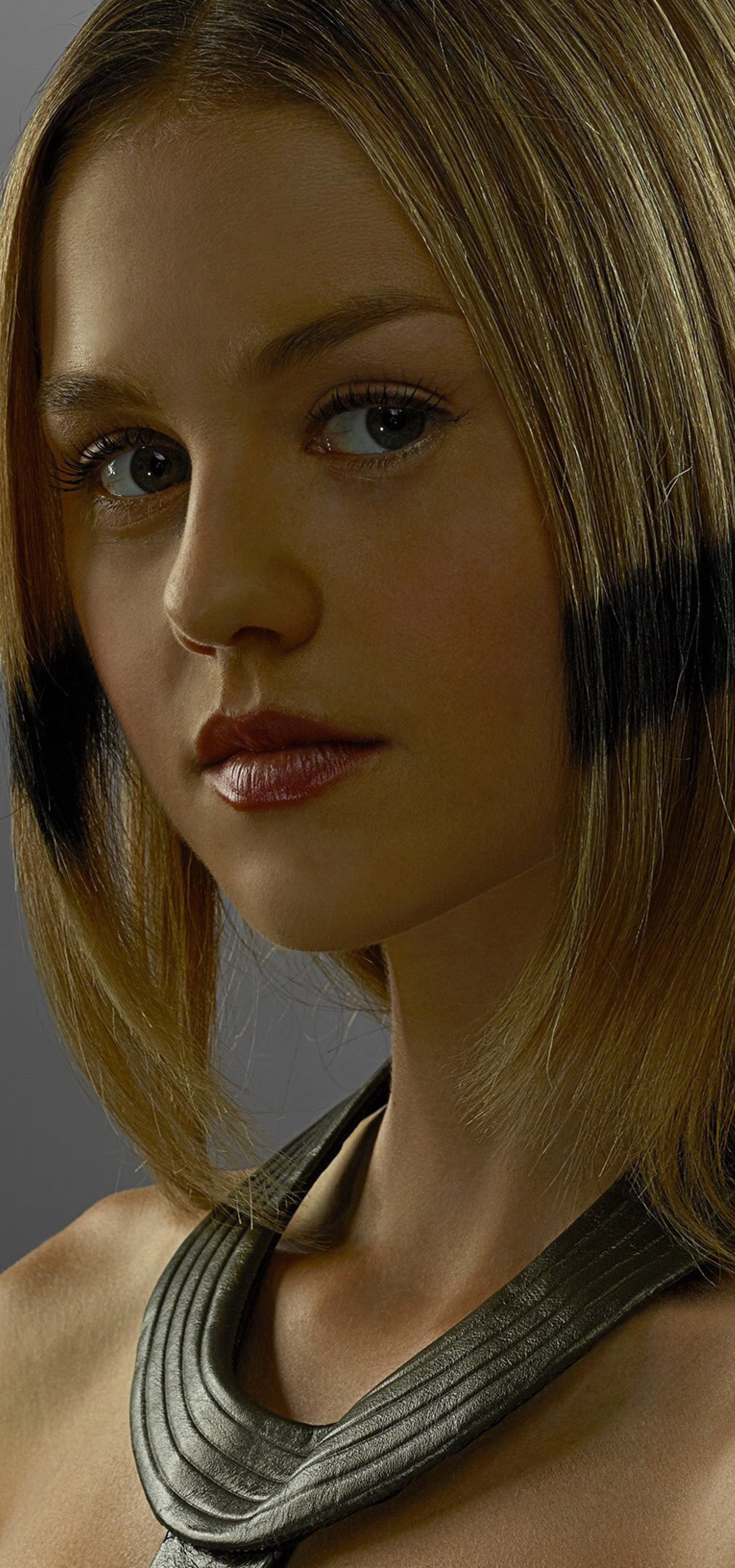 1500x3200 Resolution Isabelle Cornish Crystal Marvel Inhumans 1500x3200 ...