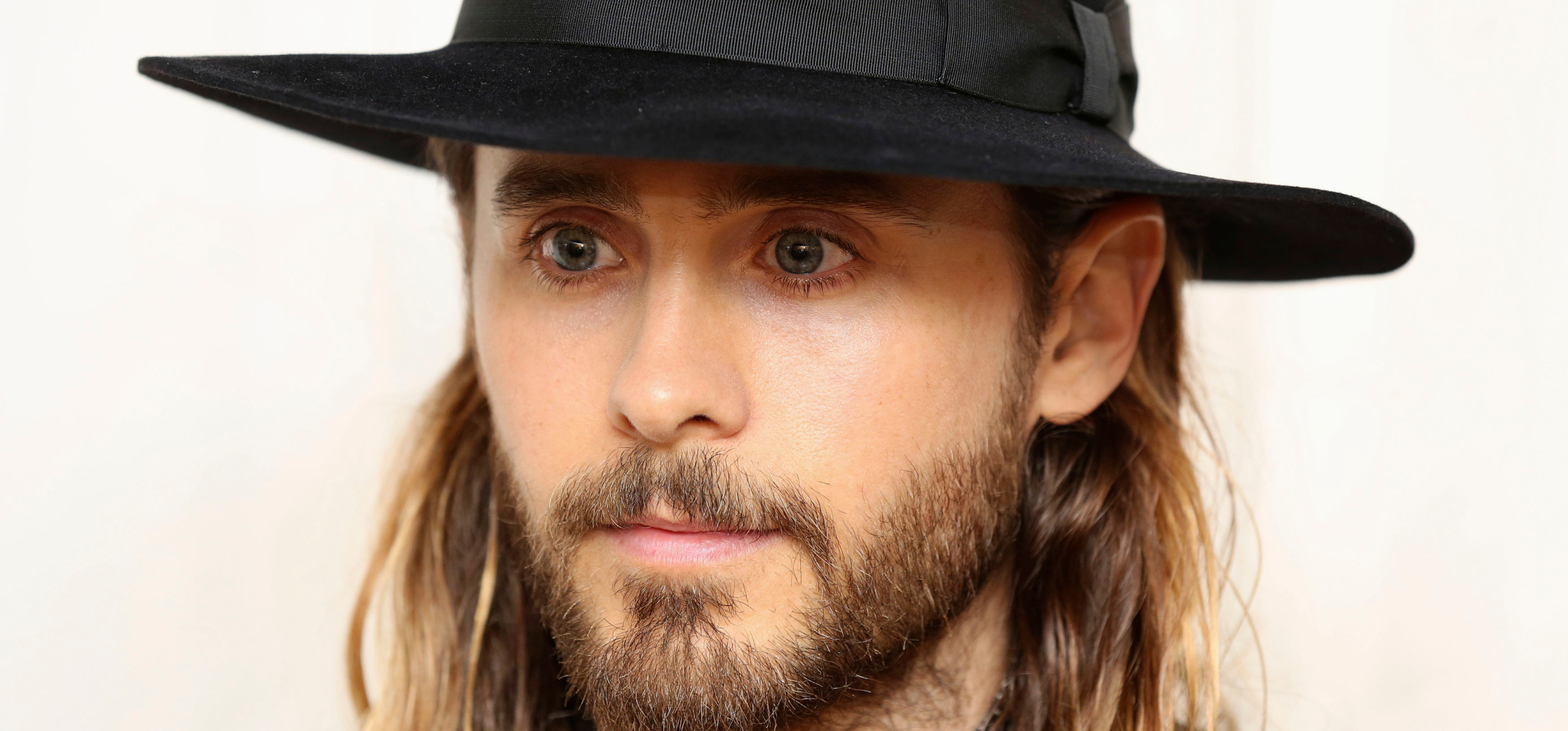 2316x1080 Resolution Jared Leto New Look Images 2316x1080 Resolution ...