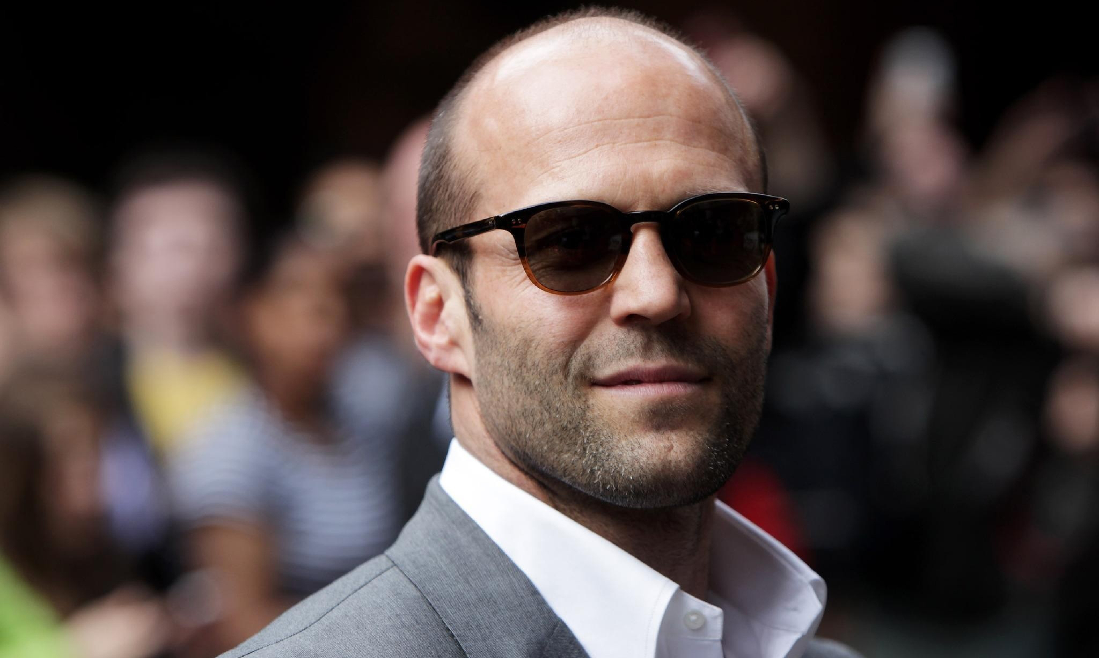 3840x2300 Resolution Jason Statham Suit Images 3840x2300 Resolution ...