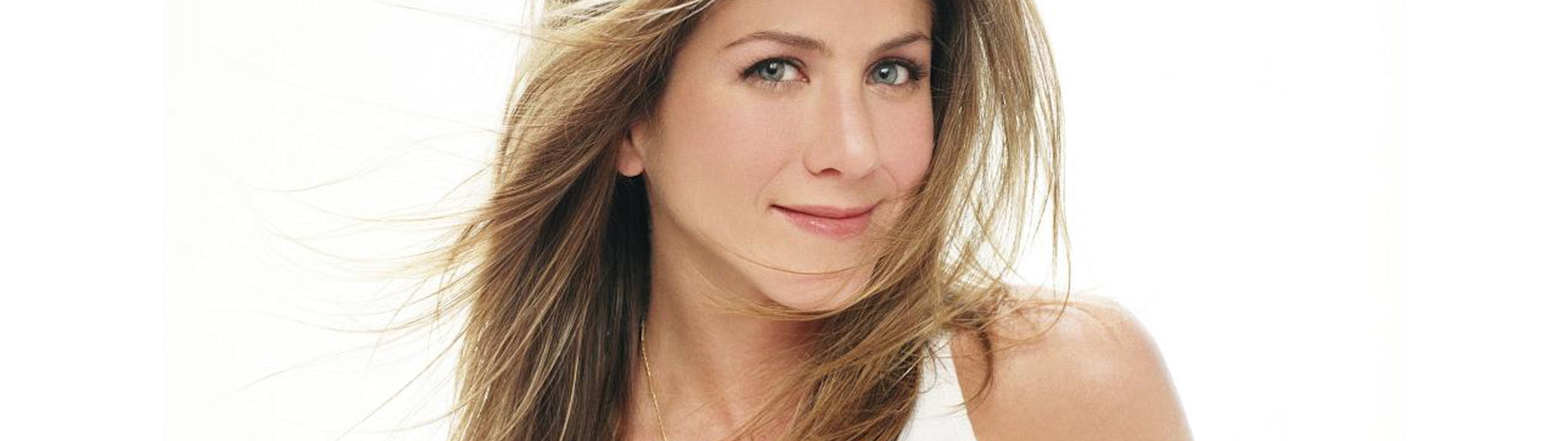7680x2160 Resolution Jennifer Aniston Smile Images 7680x2160 Resolution ...