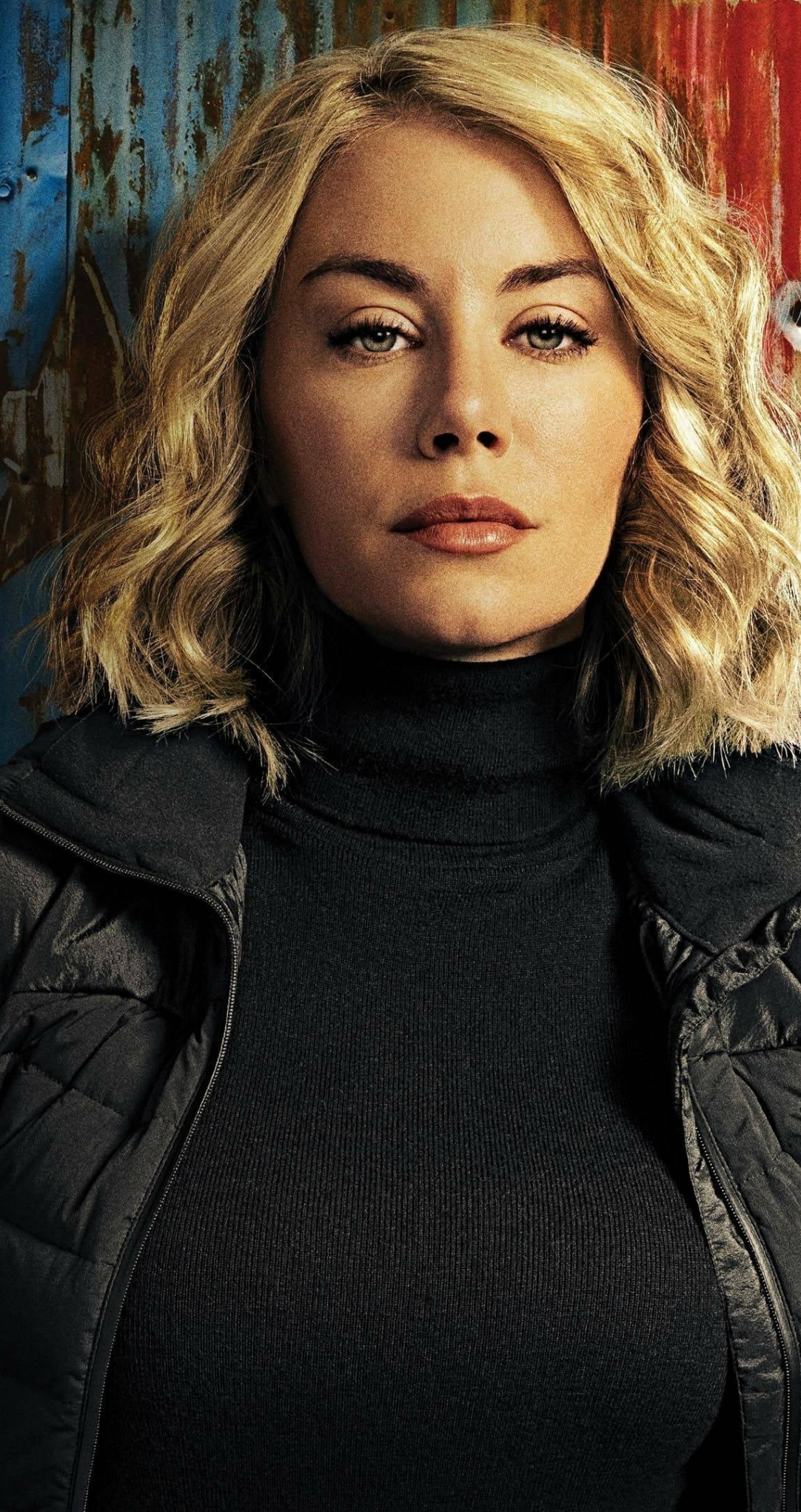 1082x2042 Resolution Jennifer Holland as Emilia Harcourt Peacemaker 4K ...
